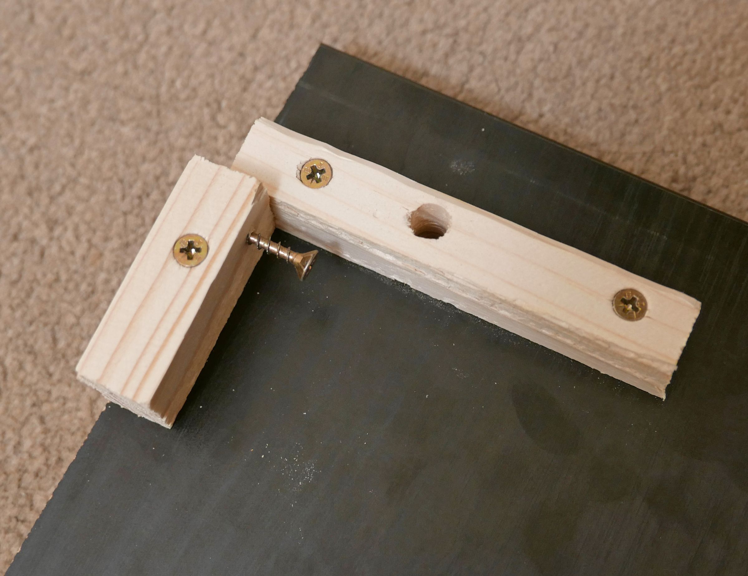 Secret Safe Compartment With Hidden Door and Magnetic Locks : 5 Steps ...