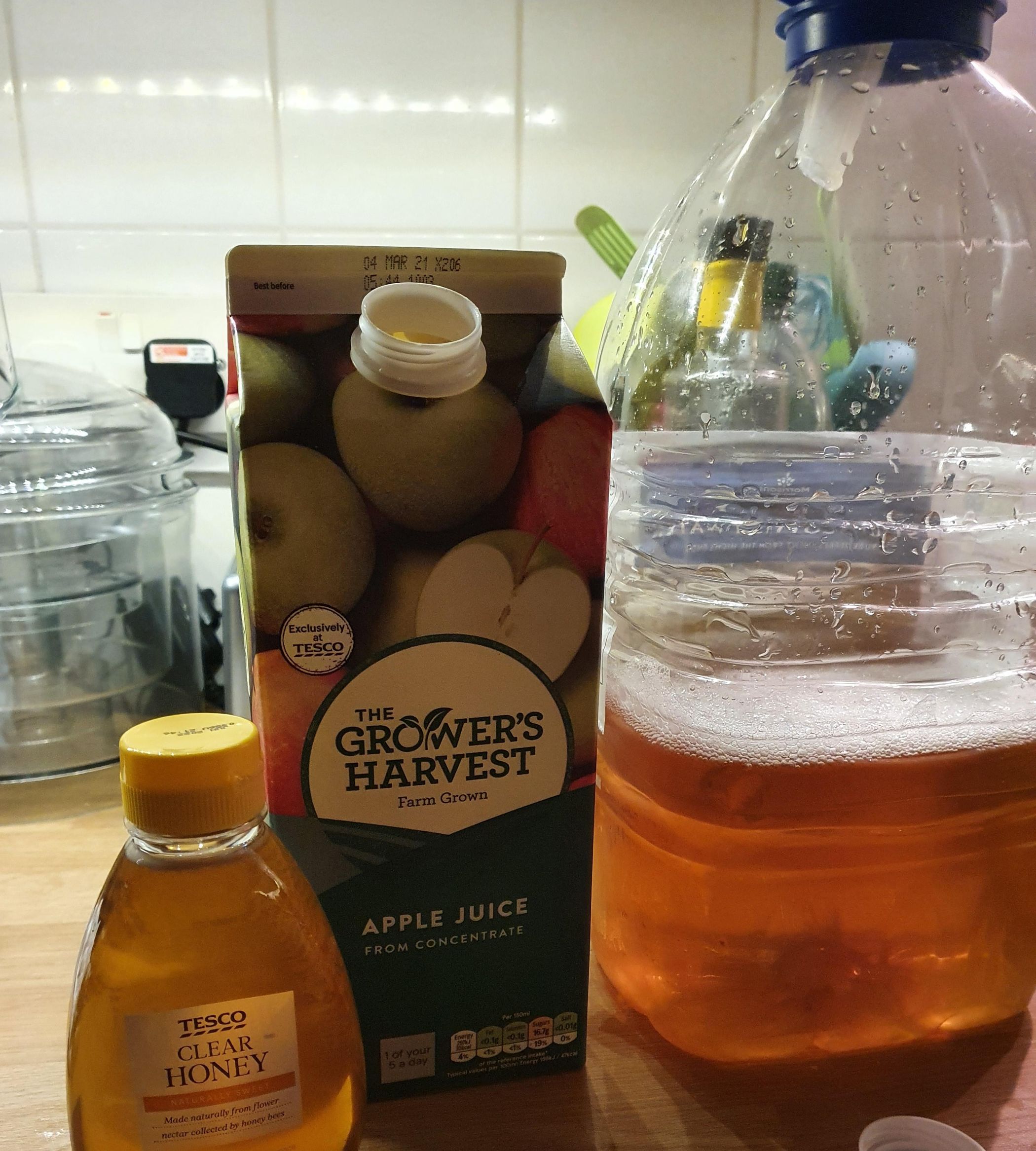 Cyser - Cider Fermented With Honey : 4 Steps - Instructables
