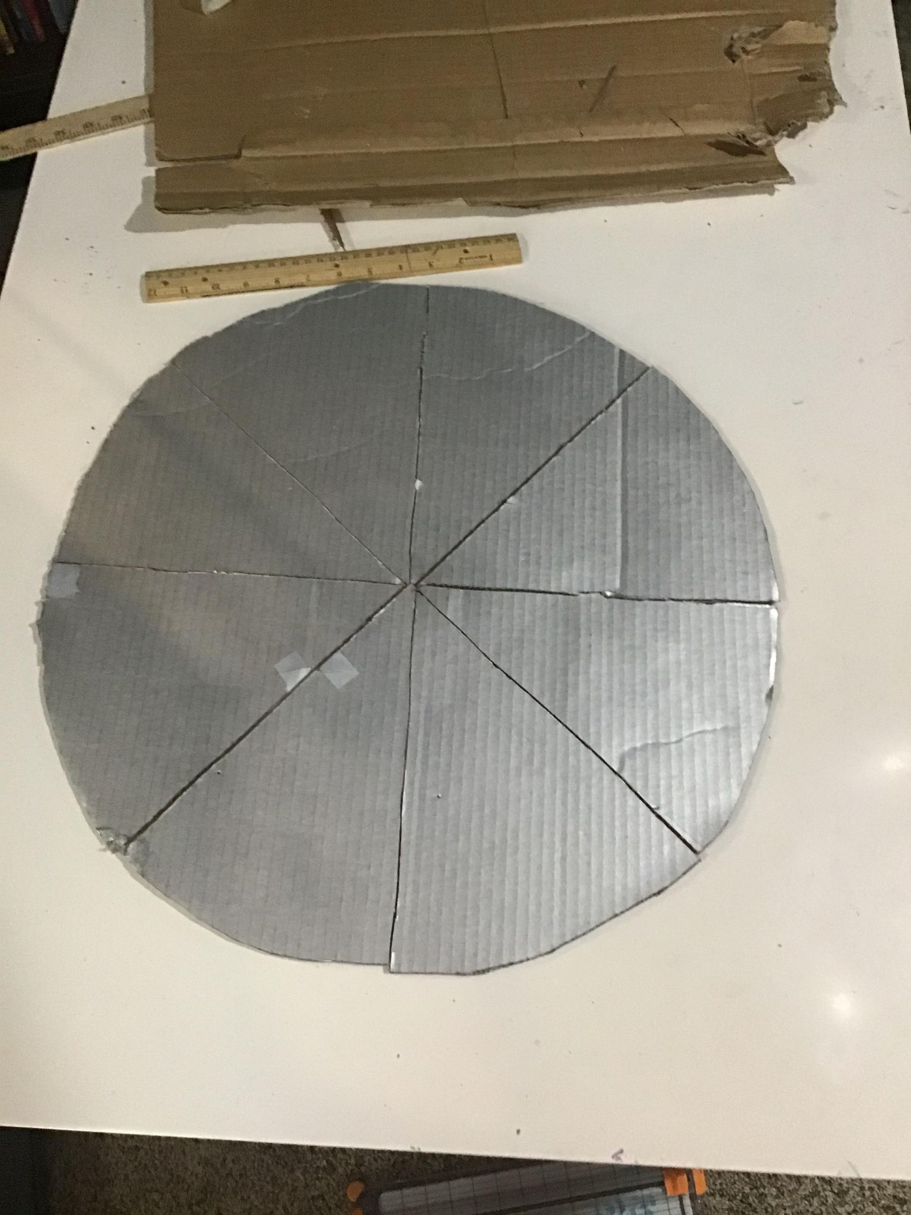 Big Cardboard Expandable Shield : 8 Steps - Instructables