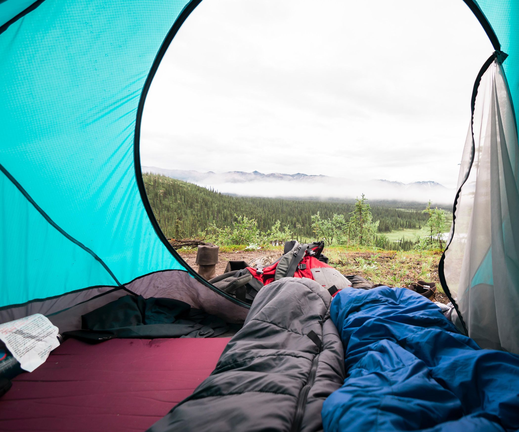 How to Choose and Use a Sleeping Bag : 10 Steps (with Pictures ...