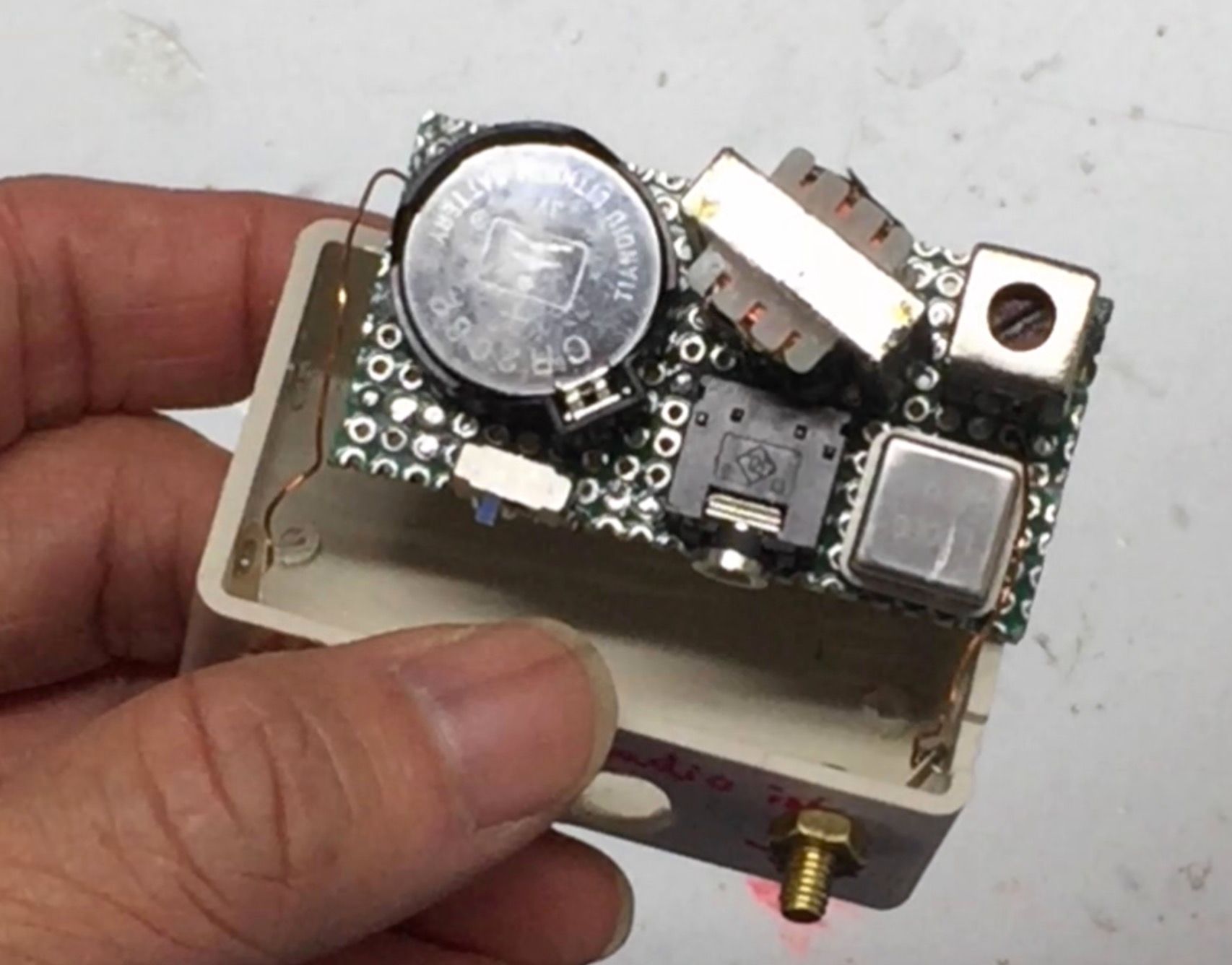 Simple Low Power AM Radio Transmitter - Instructables