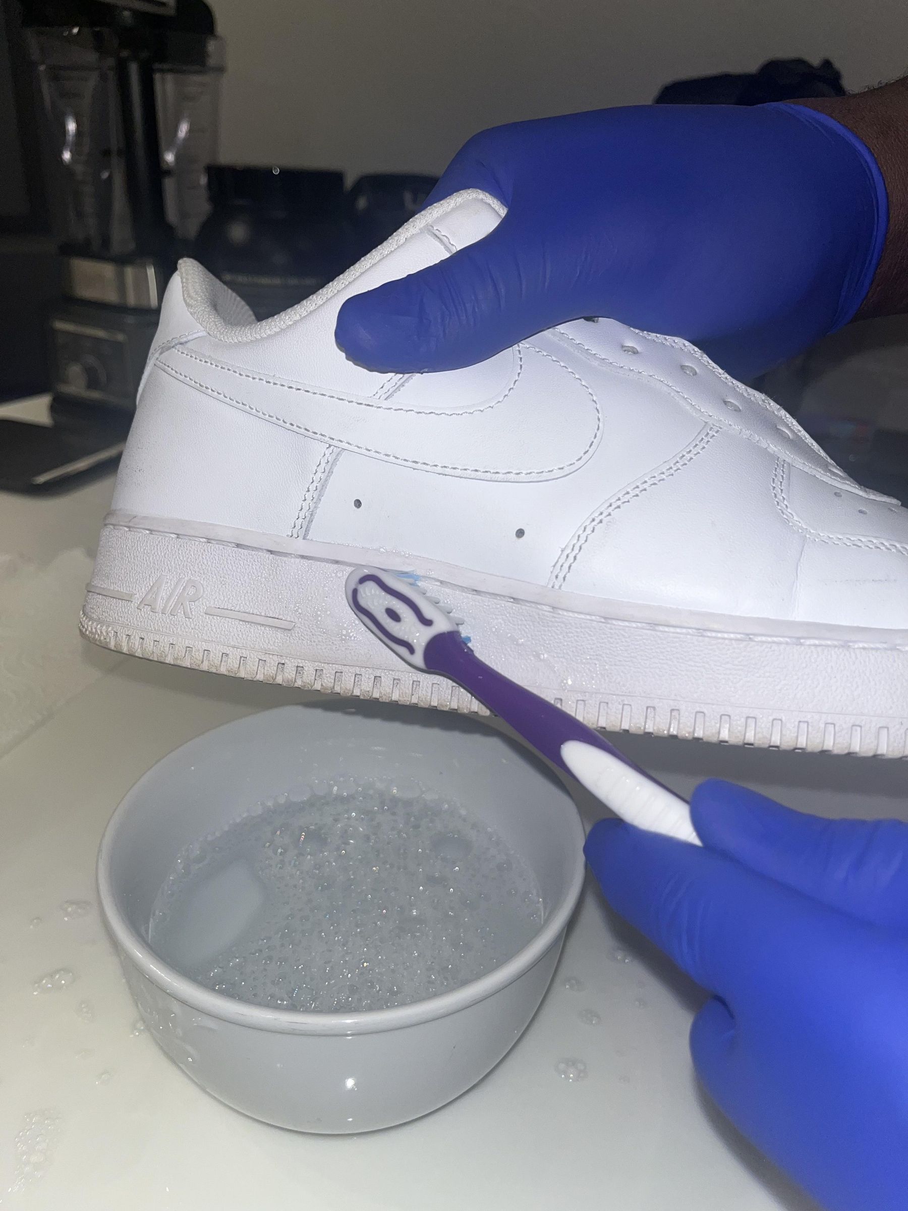 How to Properly Deep Clean Your Shoes : 10 Steps (with Pictures ...