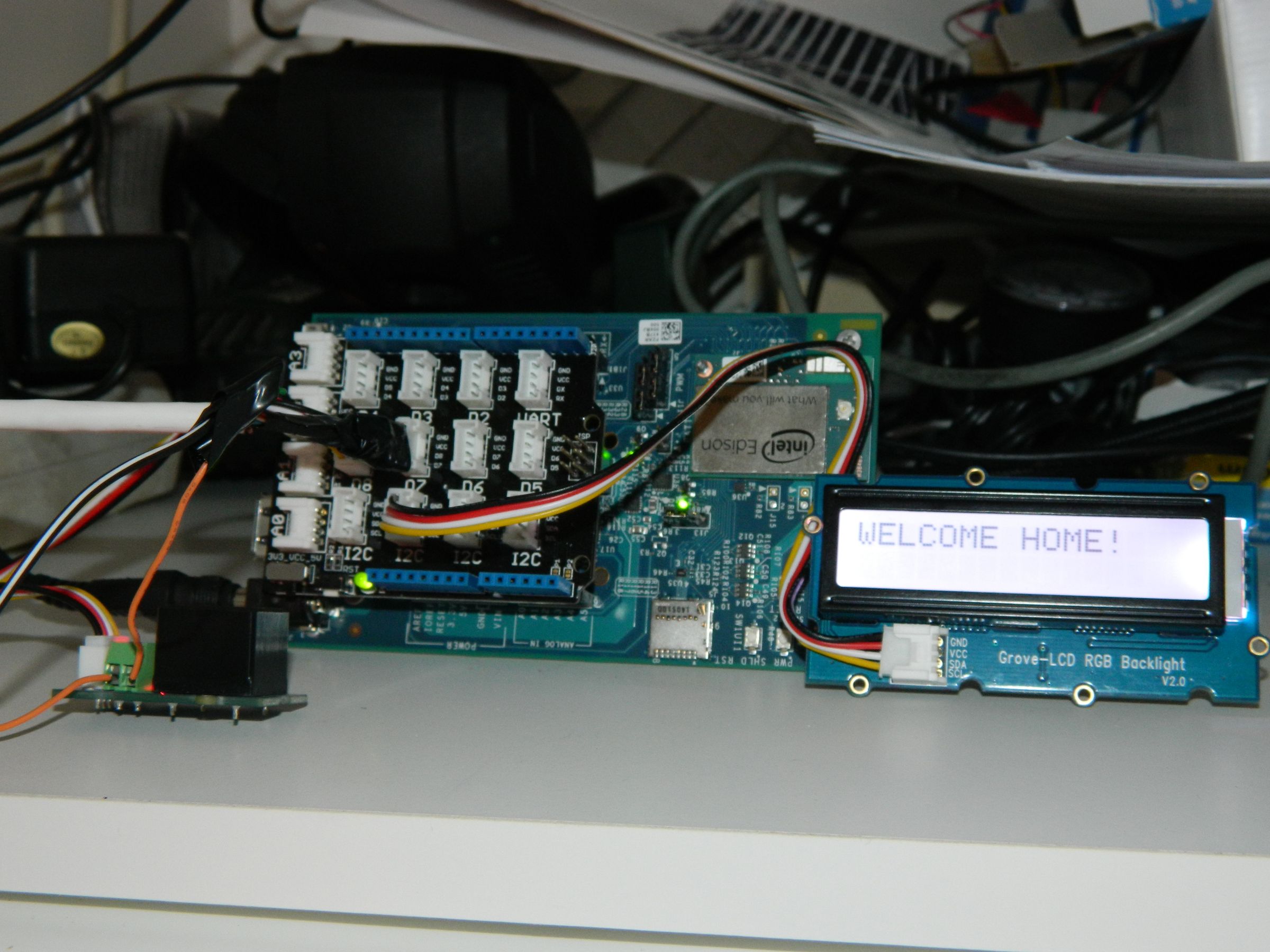 Intel Edison IoT: Automatic Lamp (Relay, HC-SR04) : 7 Steps (with ...