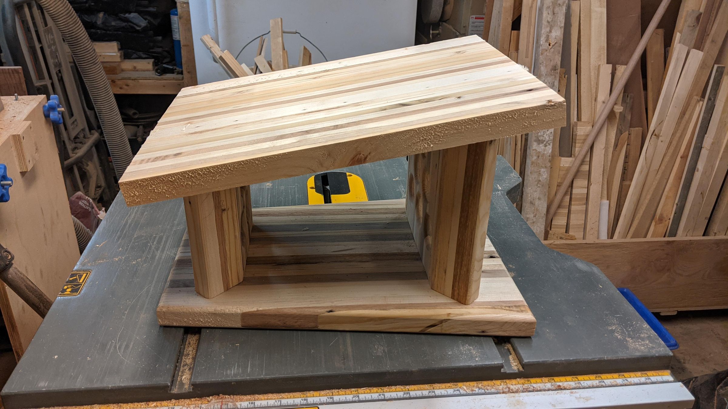 Pallet Wood Bird Feeder : 6 Steps (with Pictures) - Instructables