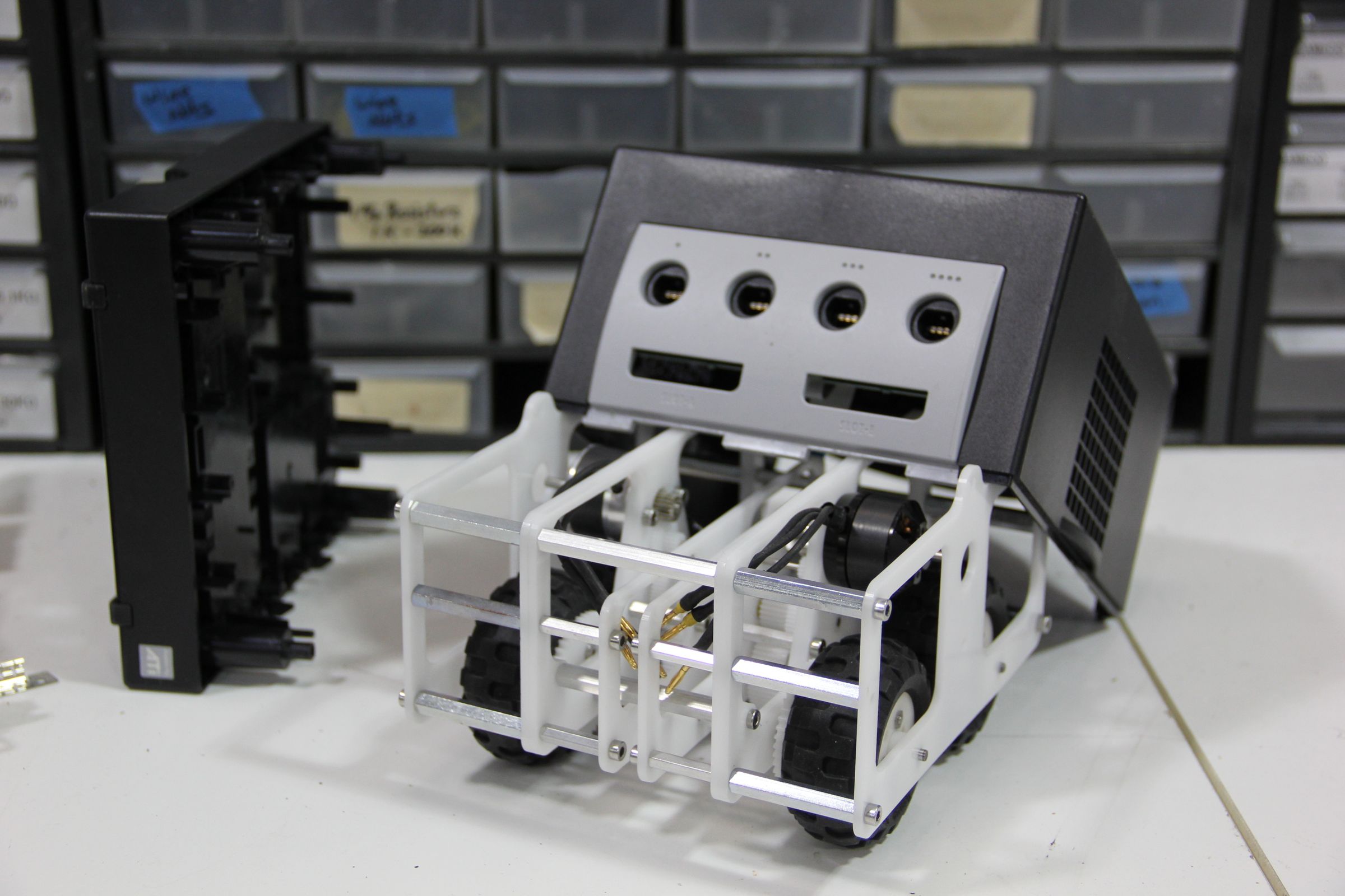 RC Nintendo GameCube Robot : 24 Steps (with Pictures) - Instructables