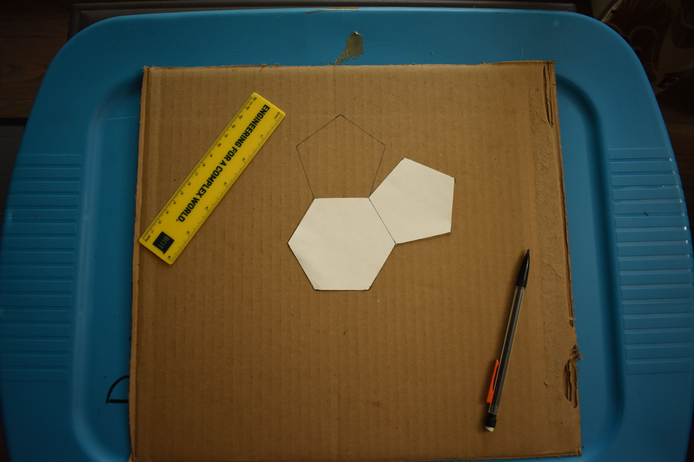 Modern Geometric [Cardboard] Planter : 8 Steps (with Pictures ...
