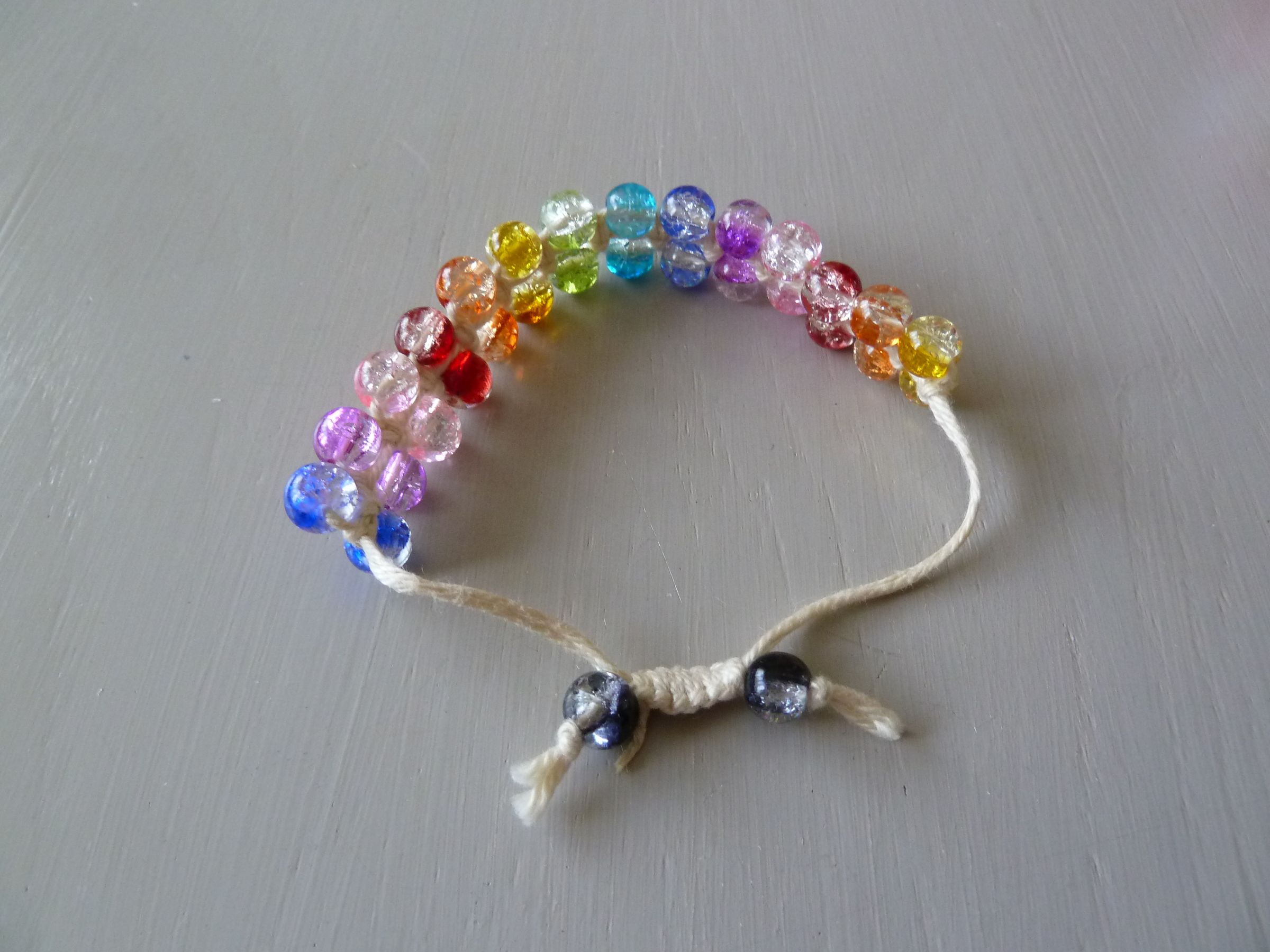 Beaded Macrame Bracelet : 11 Steps (with Pictures) - Instructables