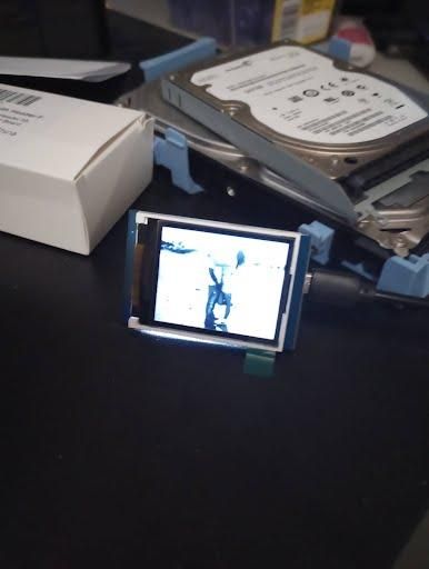 WaveShare 2" IPS LCD Display for Raspberry Pi Pico (320x240) Workout : 7 Steps - Instructables