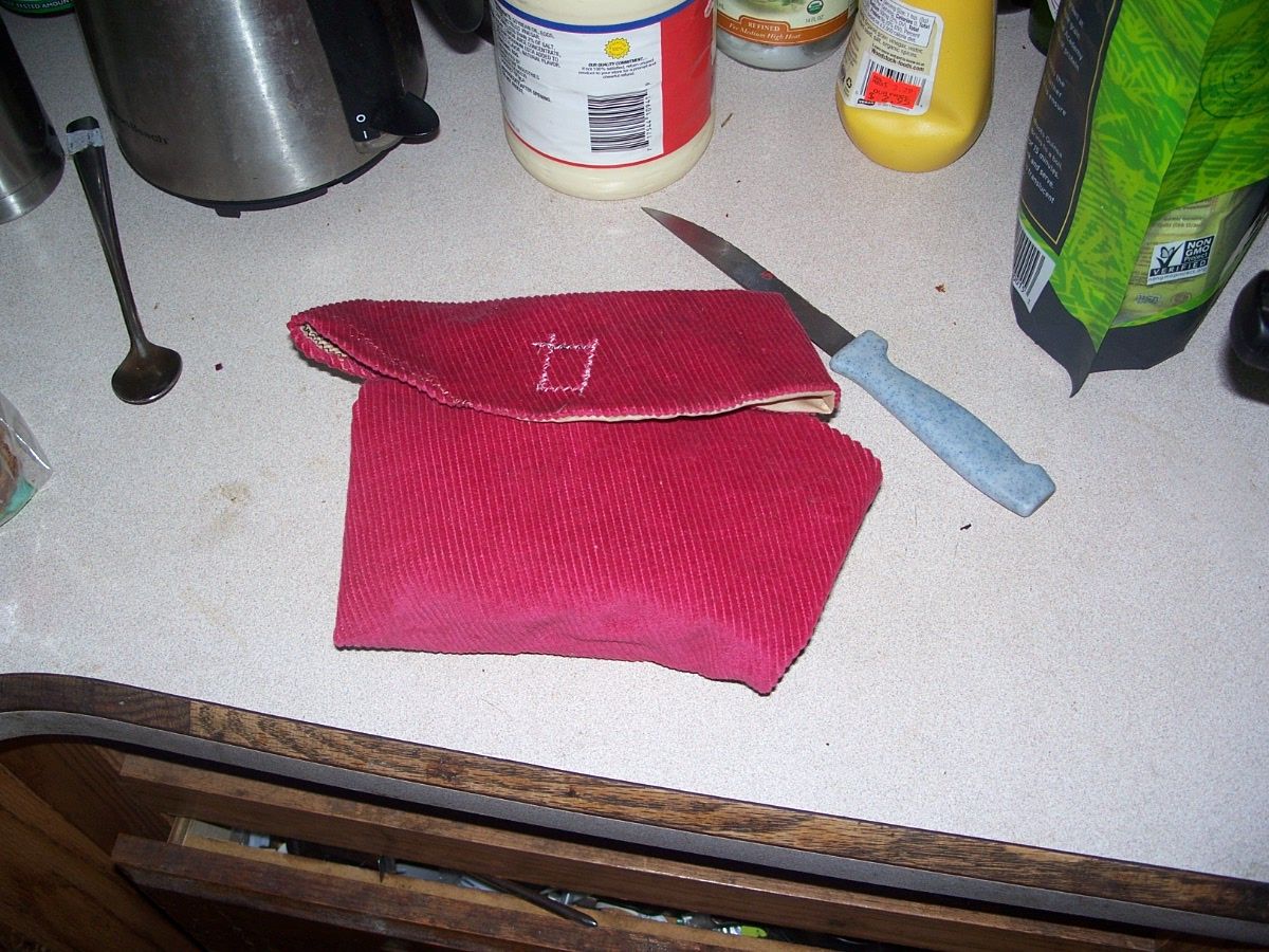 Reuseable Sandwich Holder : 6 Steps (with Pictures) - Instructables