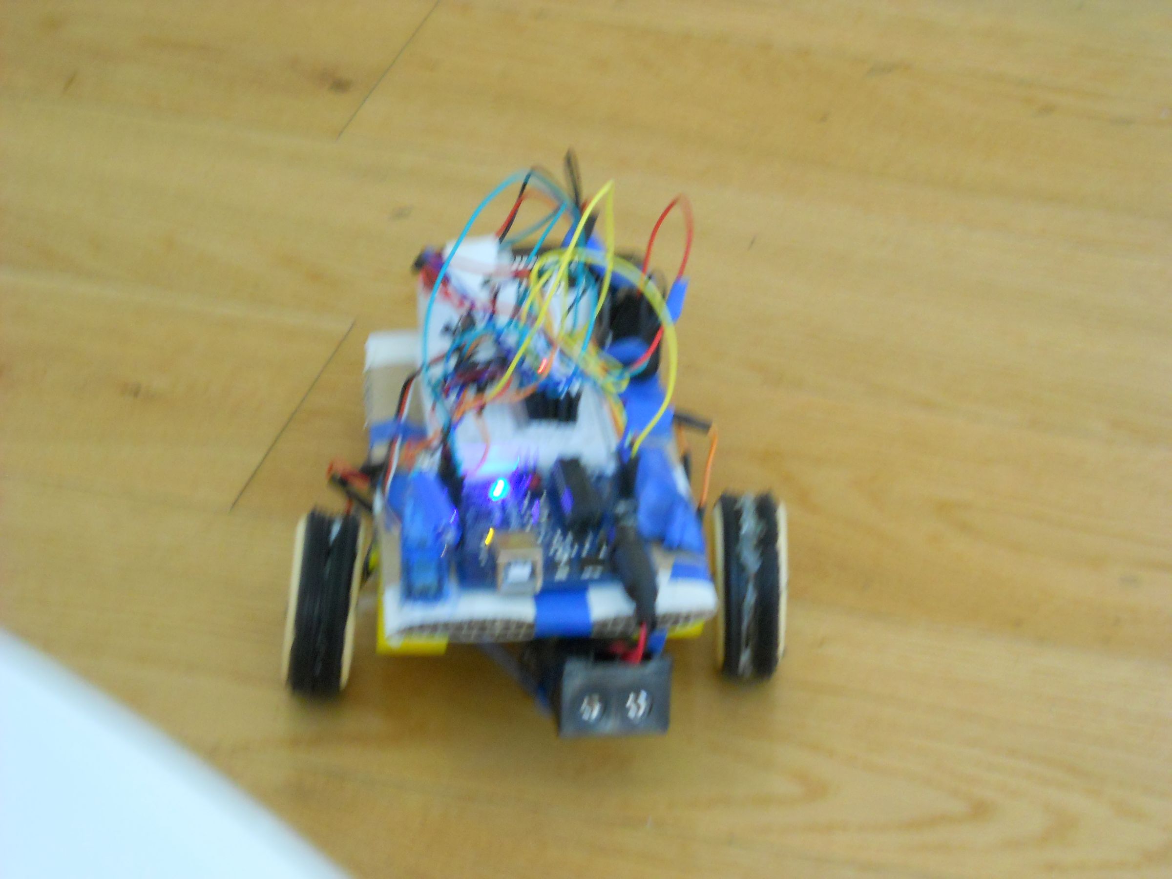 Remote Controlled Arduino Car - Instructables