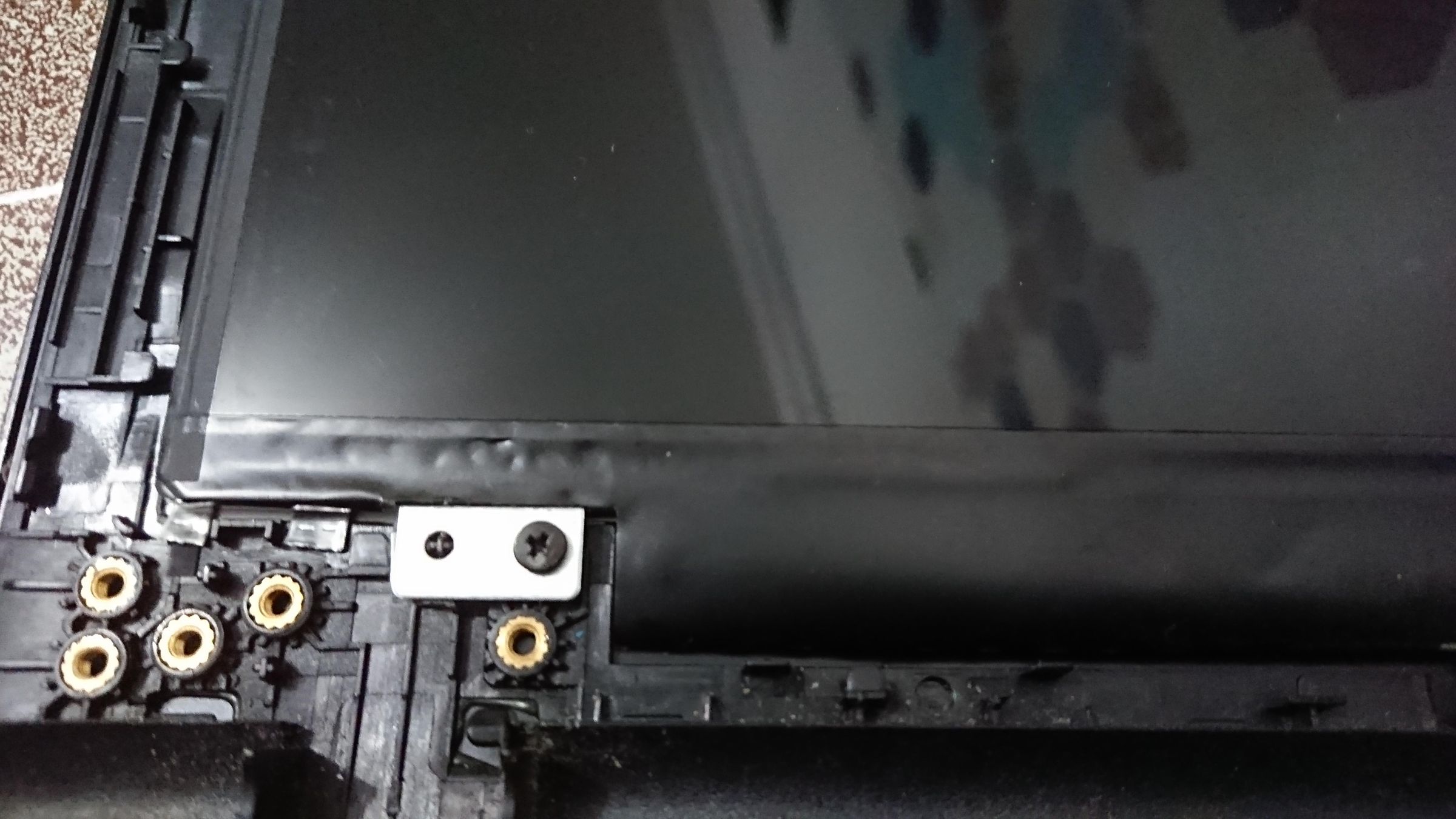 Repurposed Laptop Monitor Version 2.0 : 5 Steps - Instructables