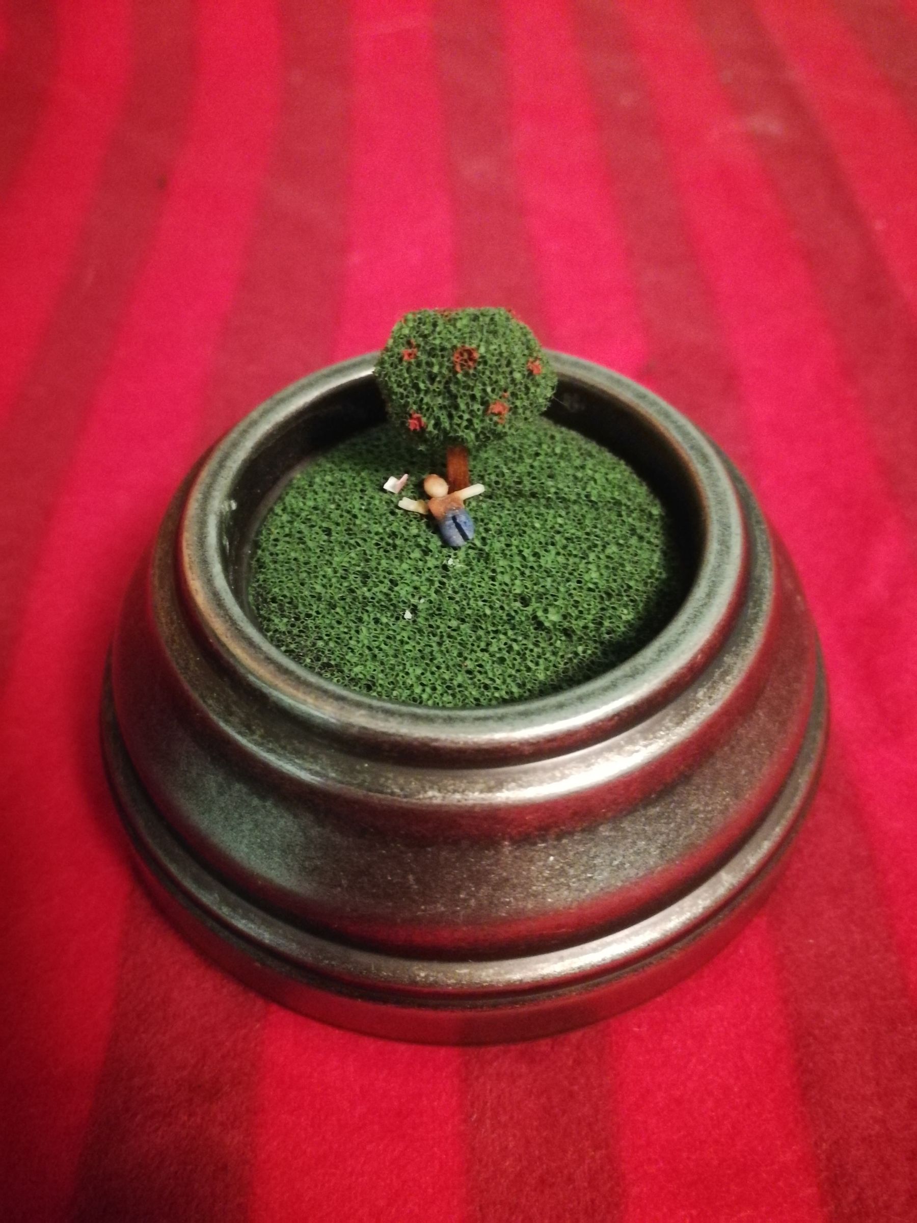 How to Make a Colourful Mini Model : 7 Steps - Instructables