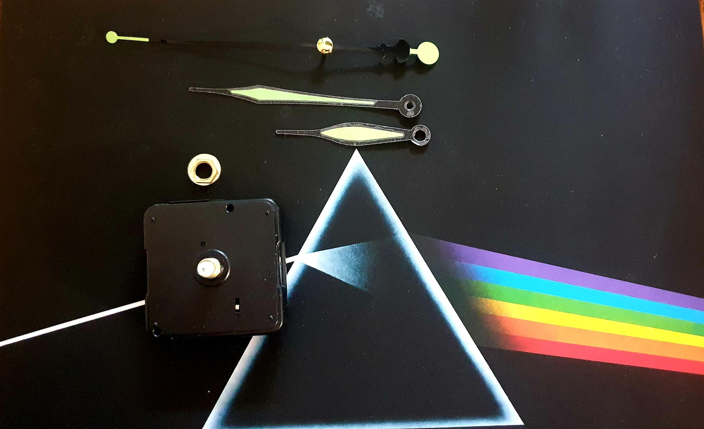 Record Clock : 3 Steps - Instructables