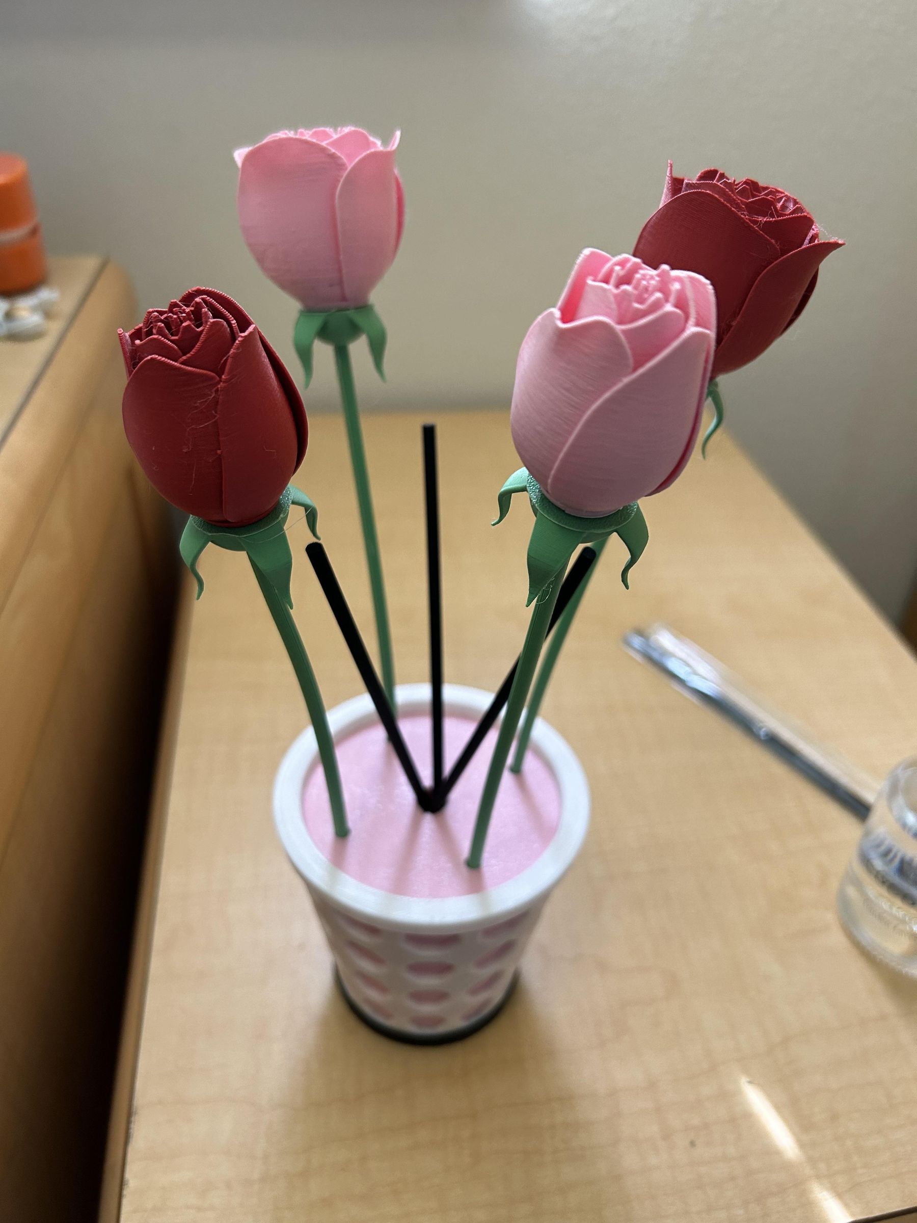 How to Design a Patterned Vase in SolidWorks and Add a Rose Reed ...