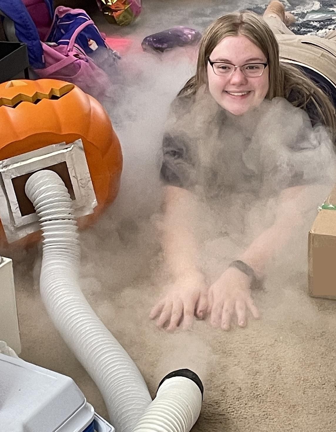 Ground-Hugging Fog: NO Chiller, NO Fog Fluid, NO Dry Ice : 10 Steps ...