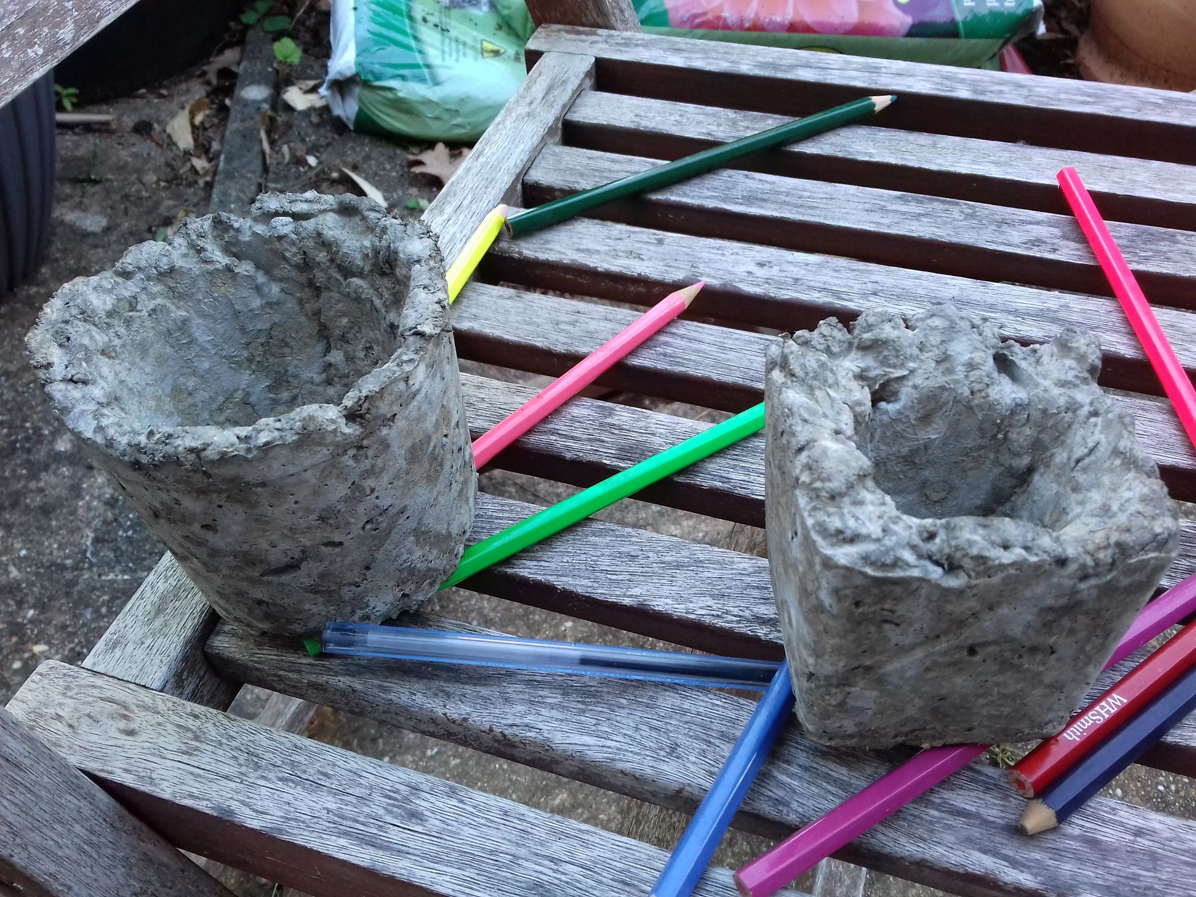 Earth-friendly Creating With Papercrete : 6 Steps (with Pictures ...