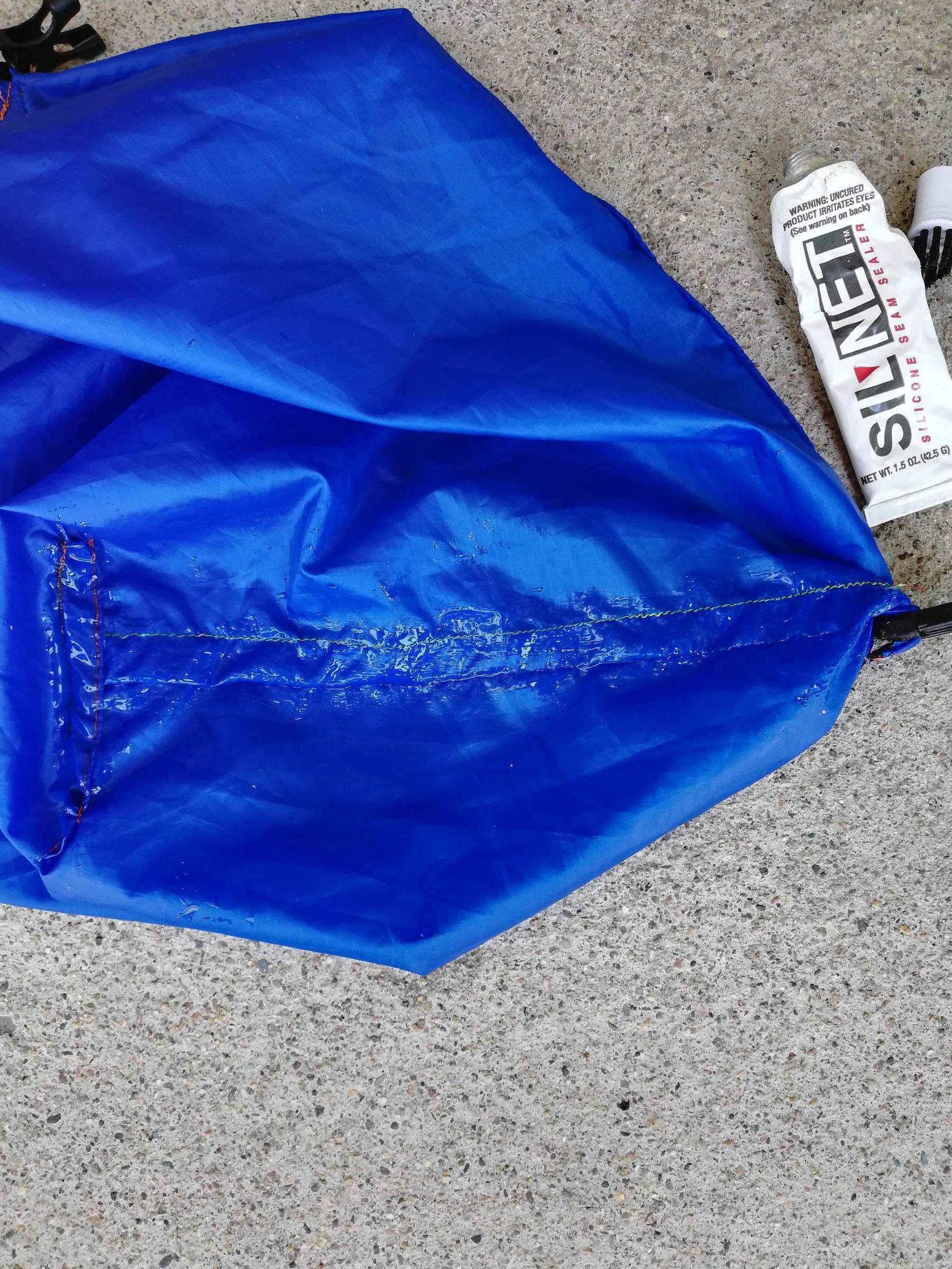 Waterproof Rolltop Stuff Sack : 6 Steps (with Pictures) - Instructables