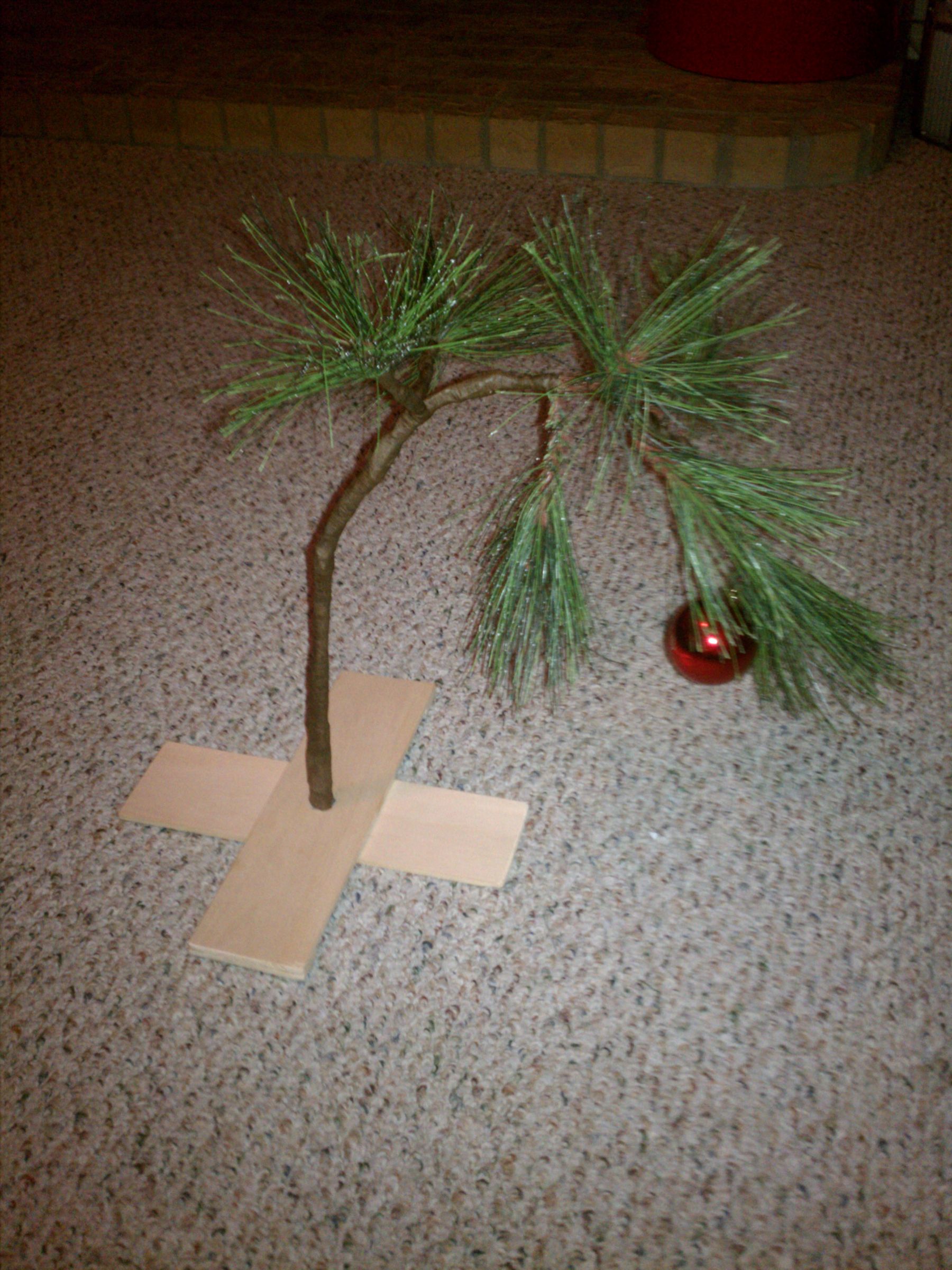 Charlie Brown's Christmas Tree : 4 Steps (with Pictures) - Instructables