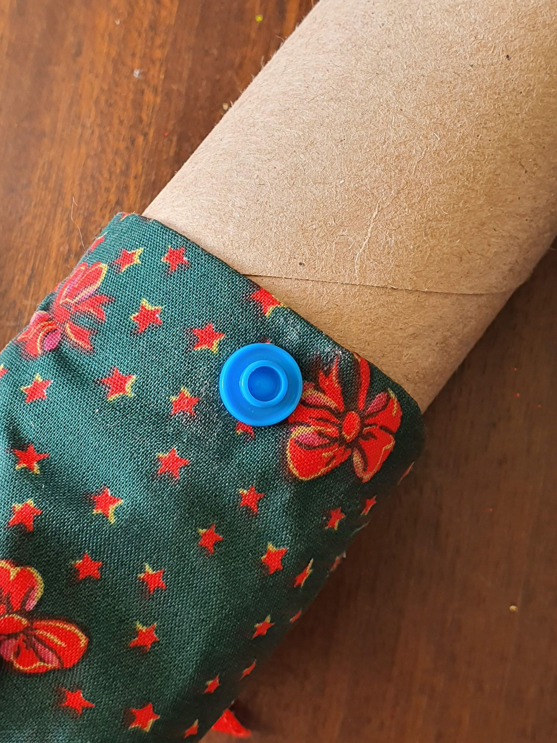 Reusable Christmas Crackers : 6 Steps (with Pictures) - Instructables