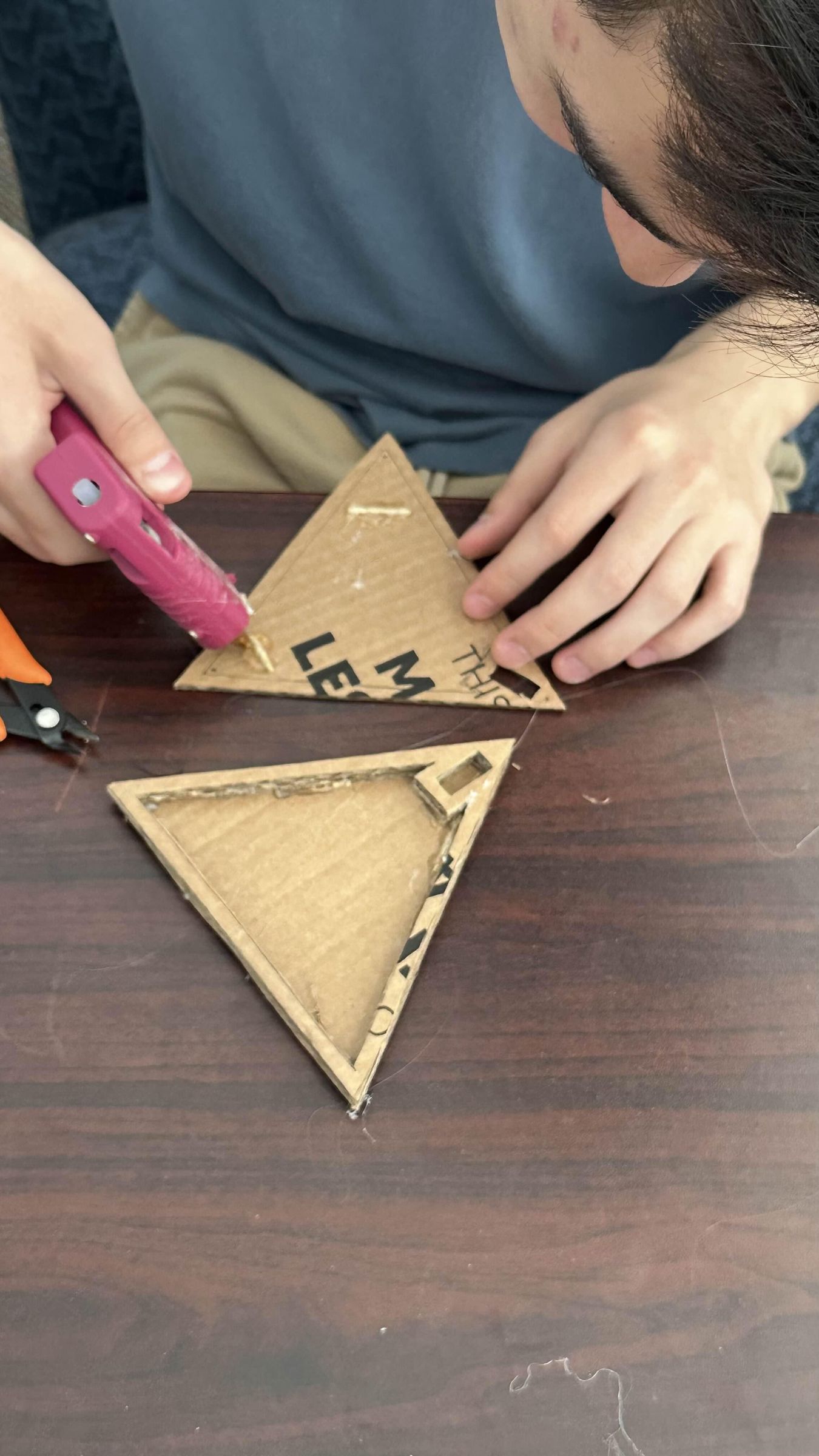 Cardboard Tensegrity Table : 6 Steps - Instructables