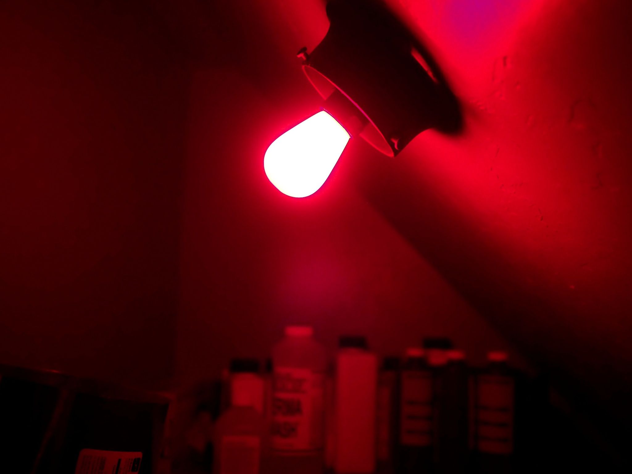 Home Darkroom Design for Small Spaces : 7 Steps (with Pictures ...