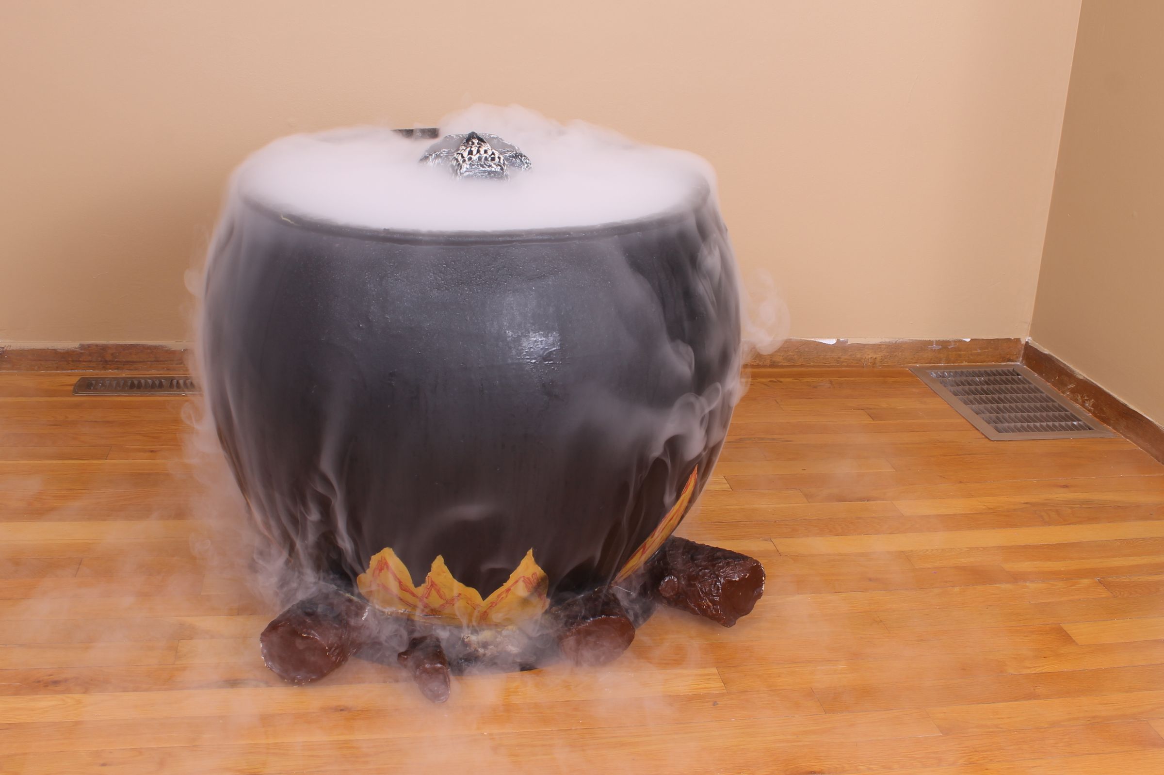Full Size Haunted Cauldron With Fog : 9 Steps (with Pictures ...