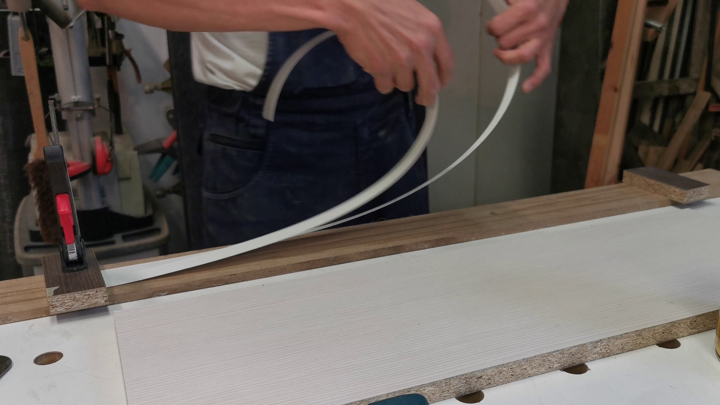 Particleboard Desk : 14 Steps (with Pictures) - Instructables