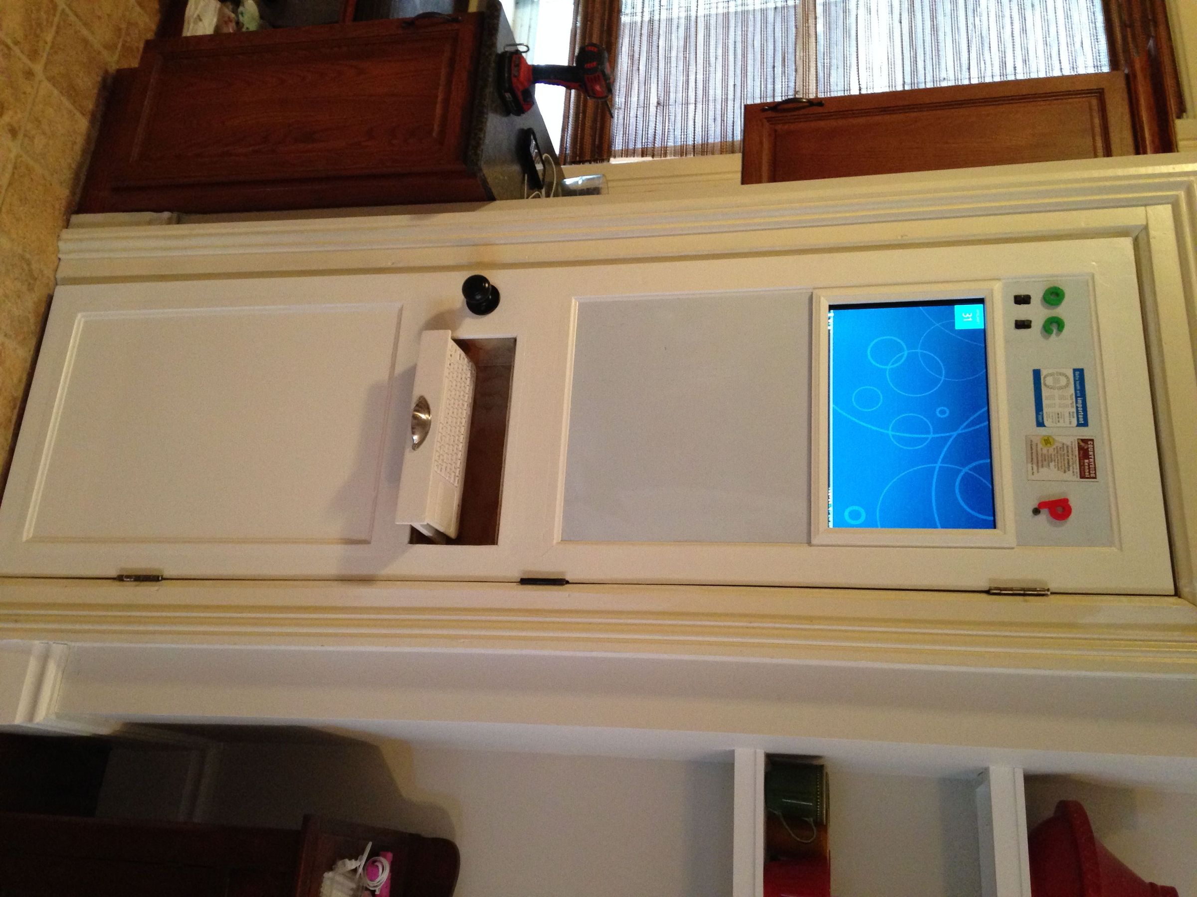 Kitchen Pantry Computer (Hidden) : 9 Steps (with Pictures) - Instructables