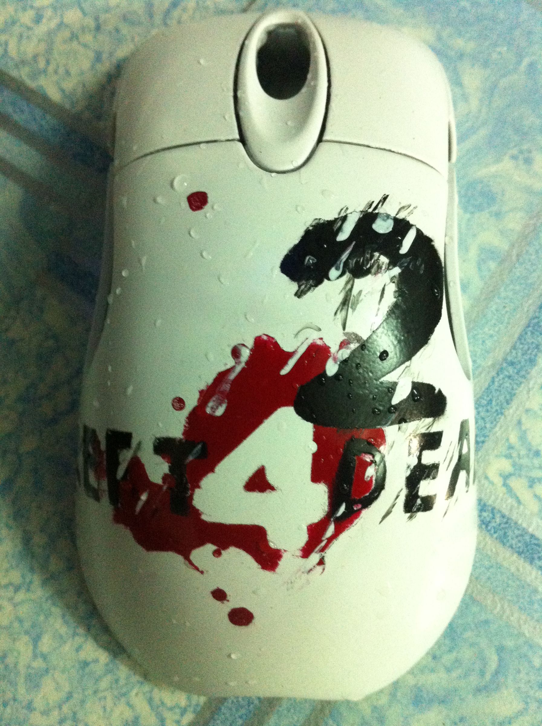 L4D2 Logo Gaming Mouse : 5 Steps - Instructables