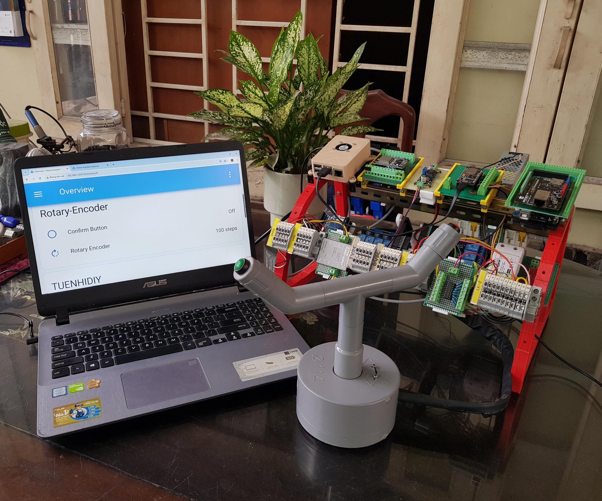 Two-Buttons Handwheel From Industrial Encoder : 8 Steps - Instructables