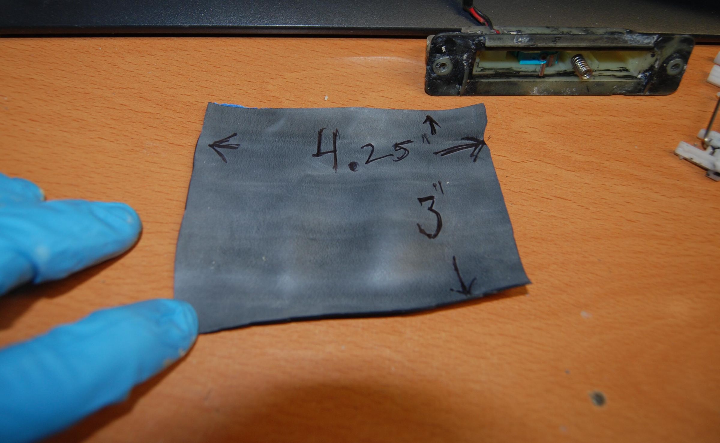 2007 Prius Hatch Latch REPAIR : 4 Steps - Instructables