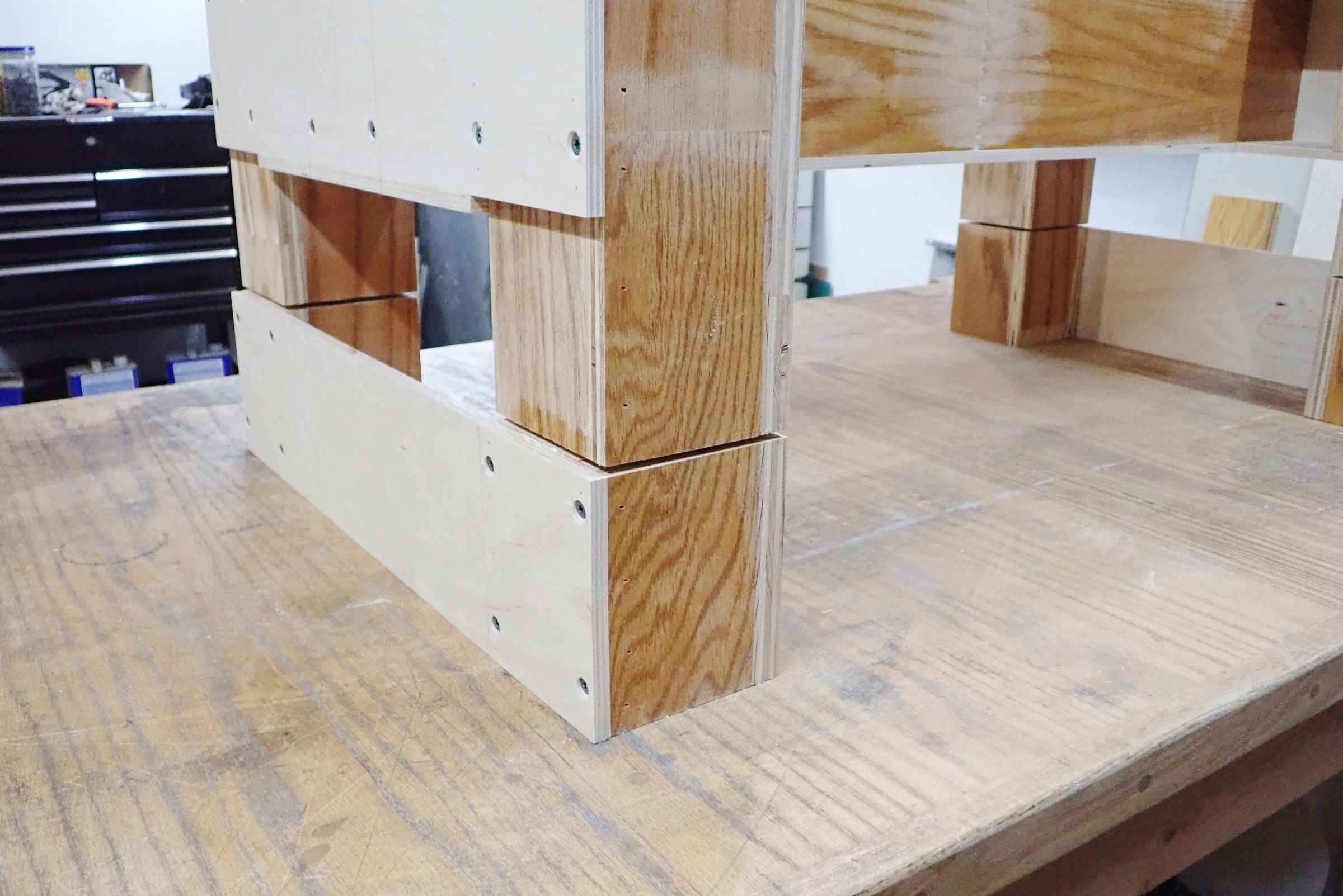 Make an Adjustable-Height Table With a Car Jack : 16 Steps (with ...