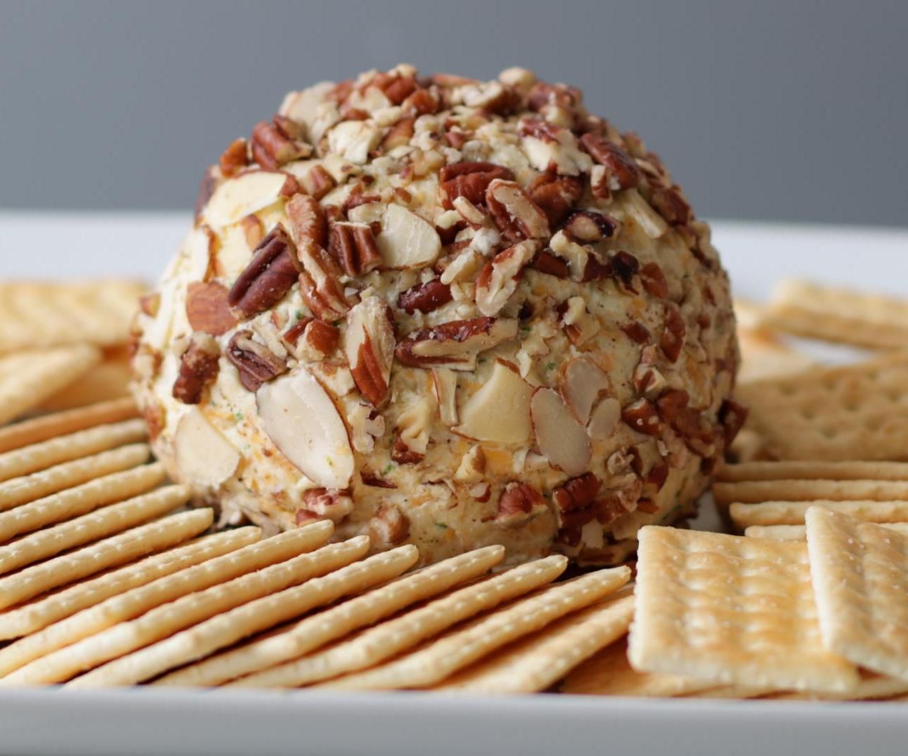 Easy Cheese Ball : 5 Steps (with Pictures) - Instructables