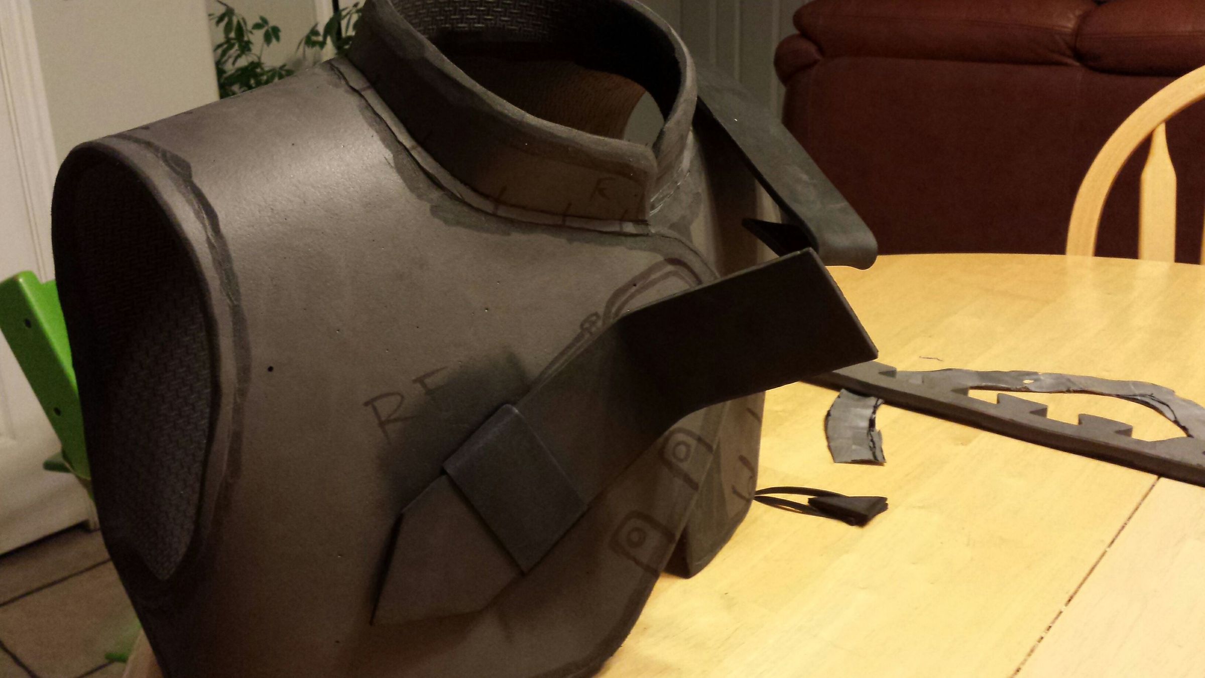 Hiccup Costume (HTTYD 2) : 11 Steps (with Pictures) - Instructables