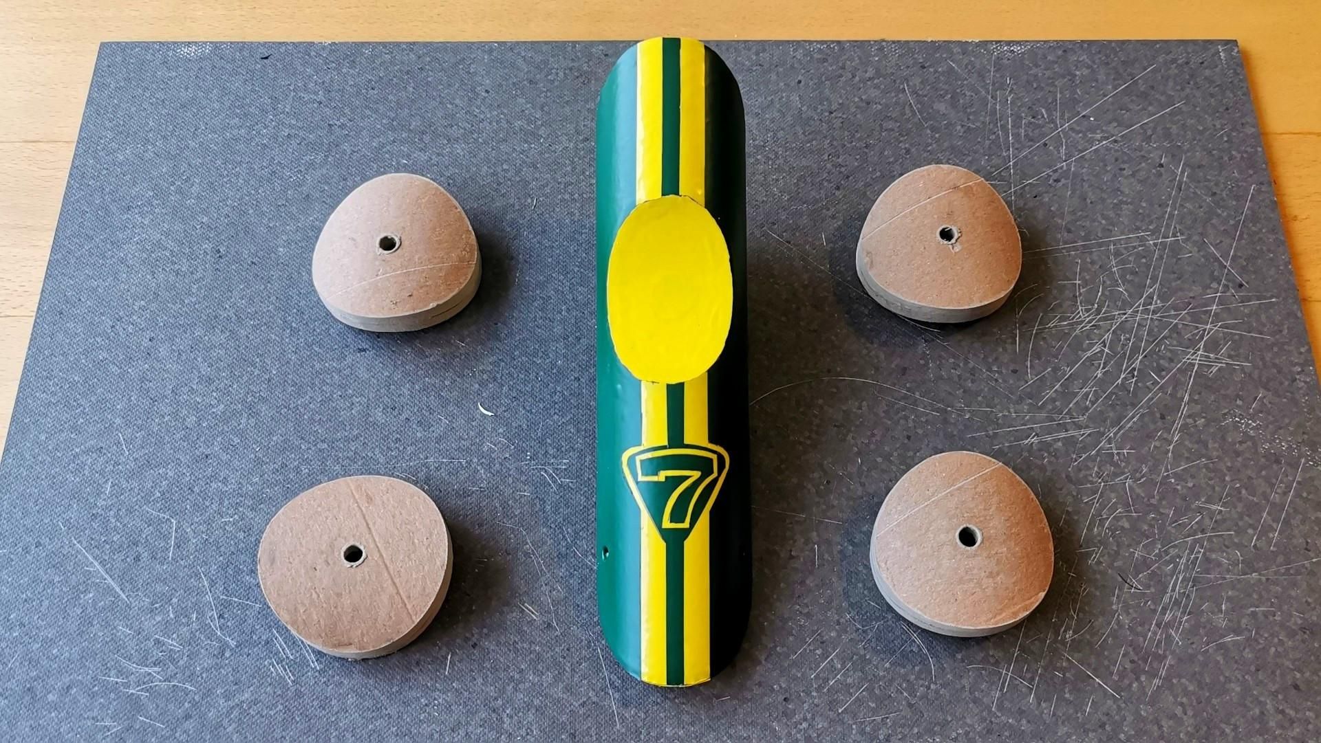 Mr. Pringles Race Car : 13 Steps (with Pictures) - Instructables