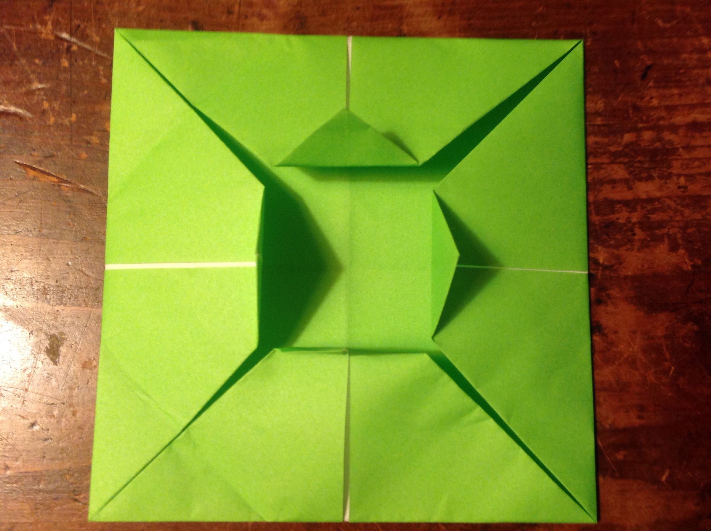 Origami Flying Saucer (really Flies) : 7 Steps - Instructables
