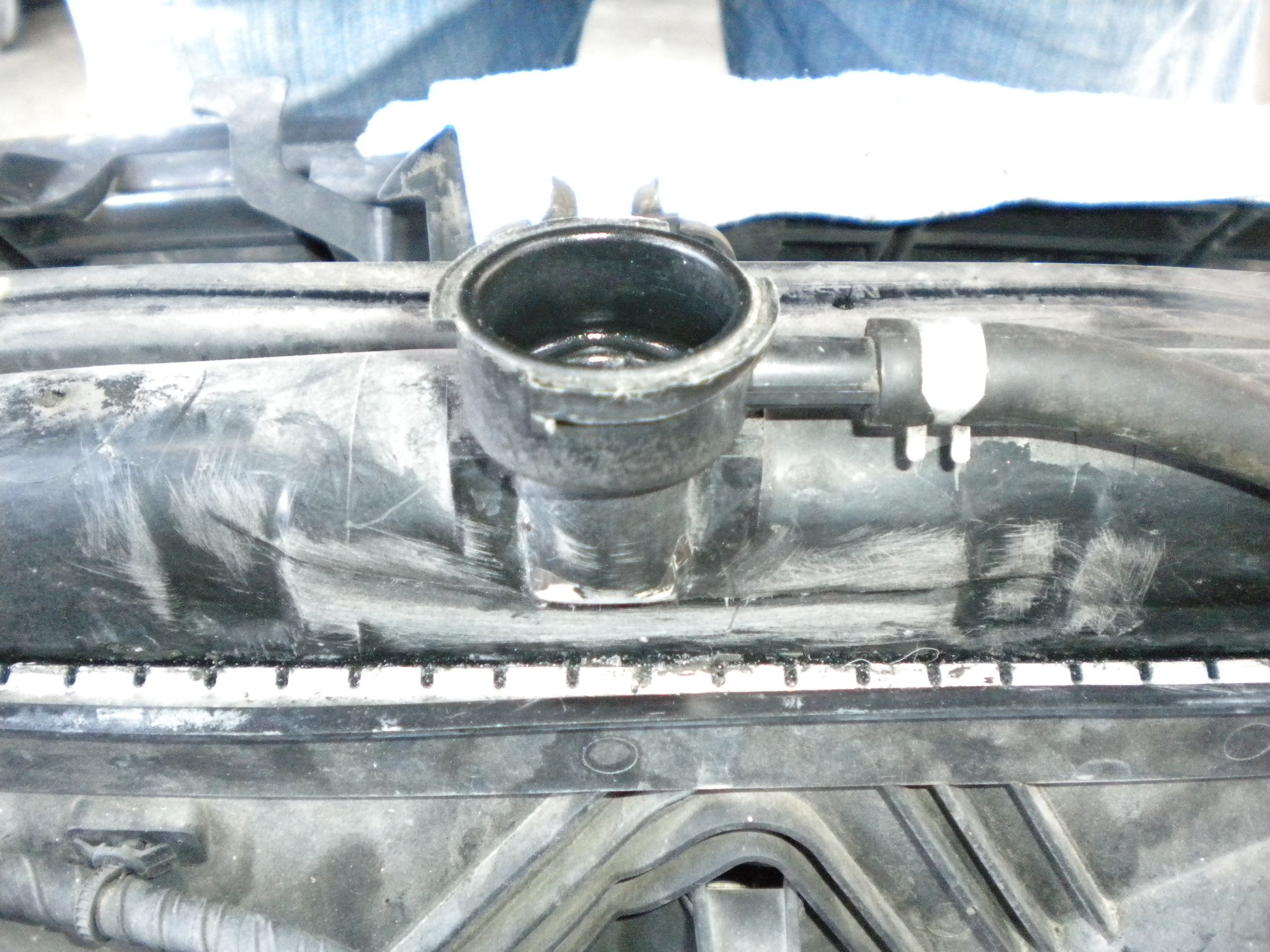 Fixing a Cars Radiator : 8 Steps (with Pictures) - Instructables