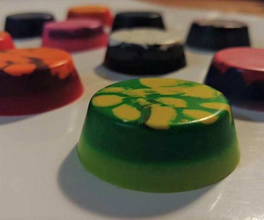Fun Colorful Crayons for Kids!! : 12 Steps - Instructables