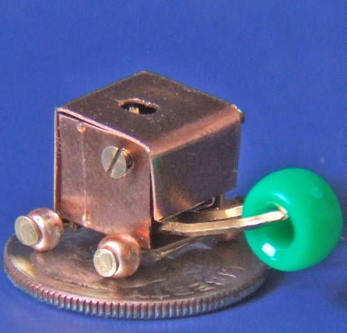 Build a Very Small Robot: Make the World's Smallest Wheeled Robot With ...