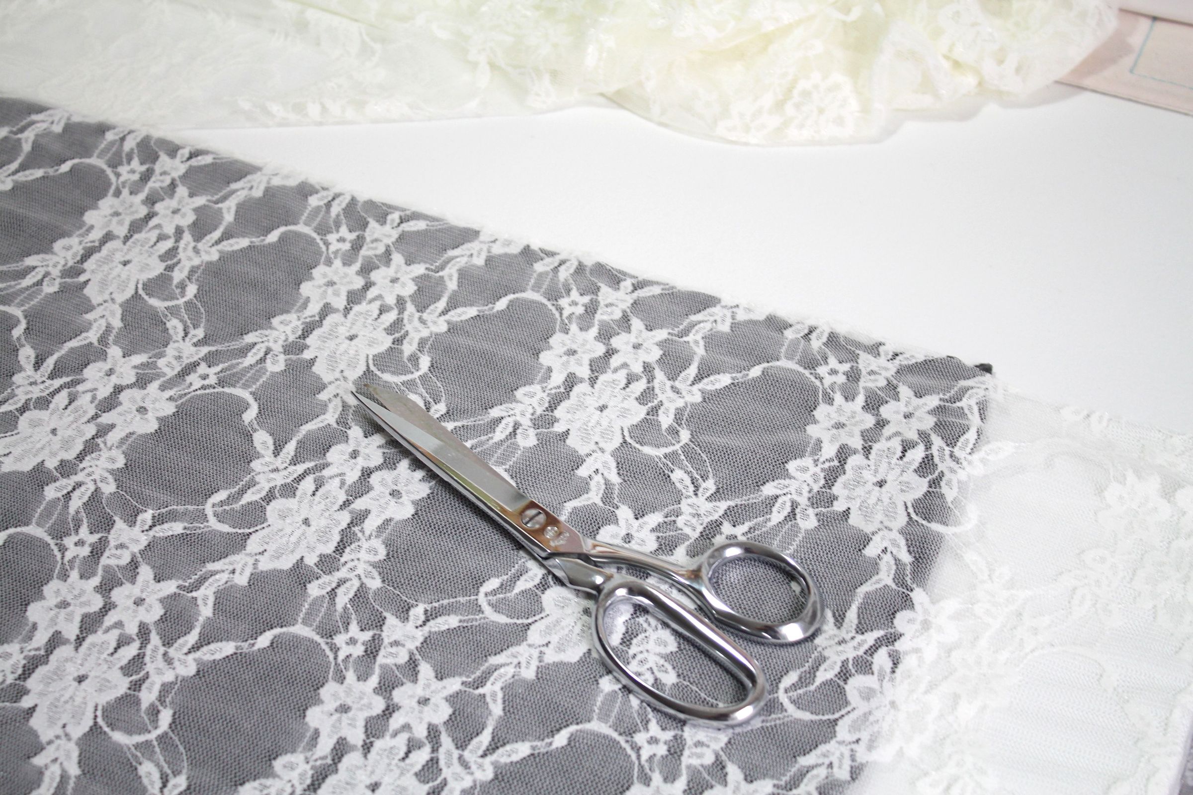 How to Make an Infinity Scarf : 8 Steps (with Pictures) - Instructables