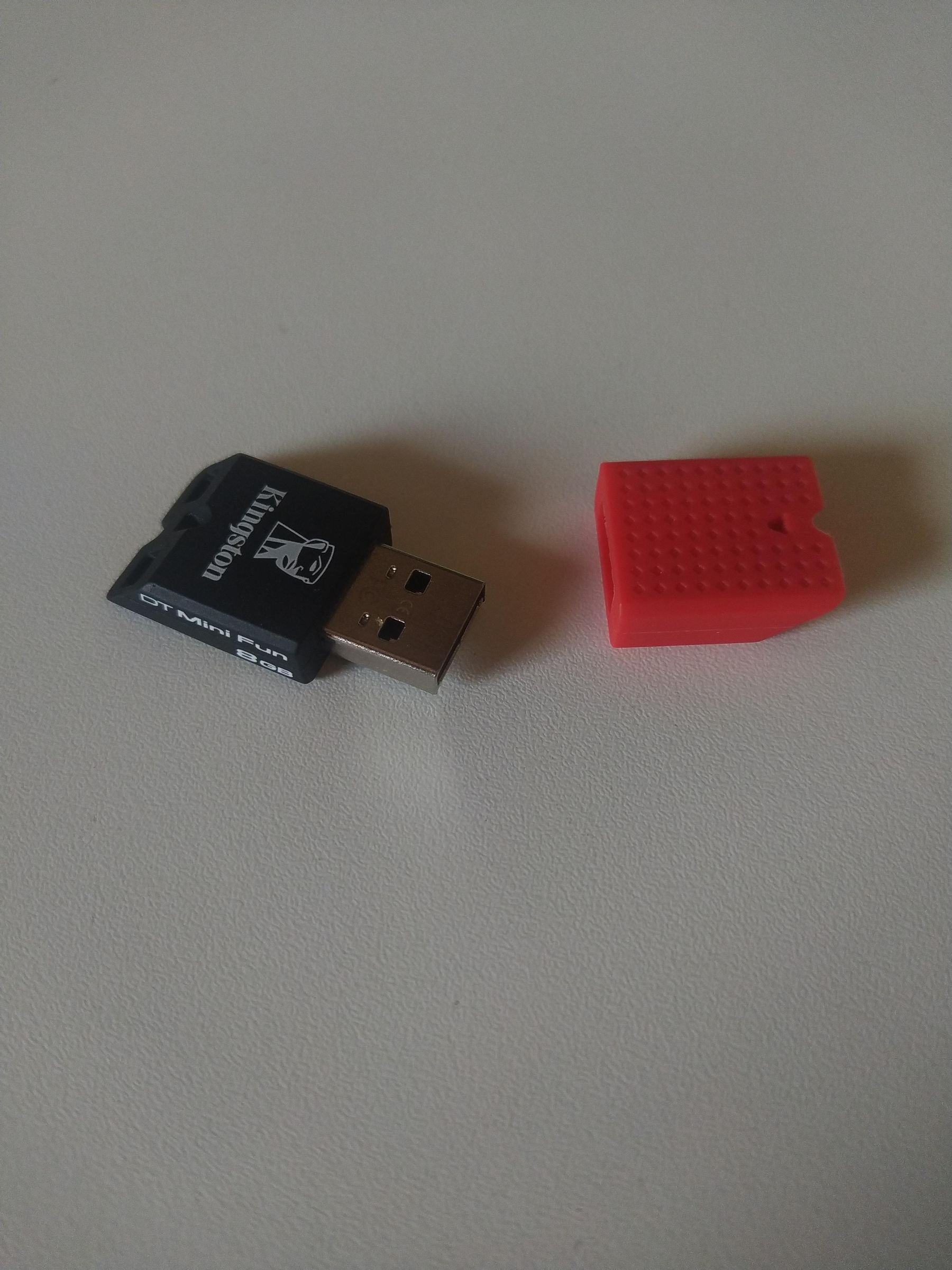 Awesome Lego USB Drive : 7 Steps - Instructables