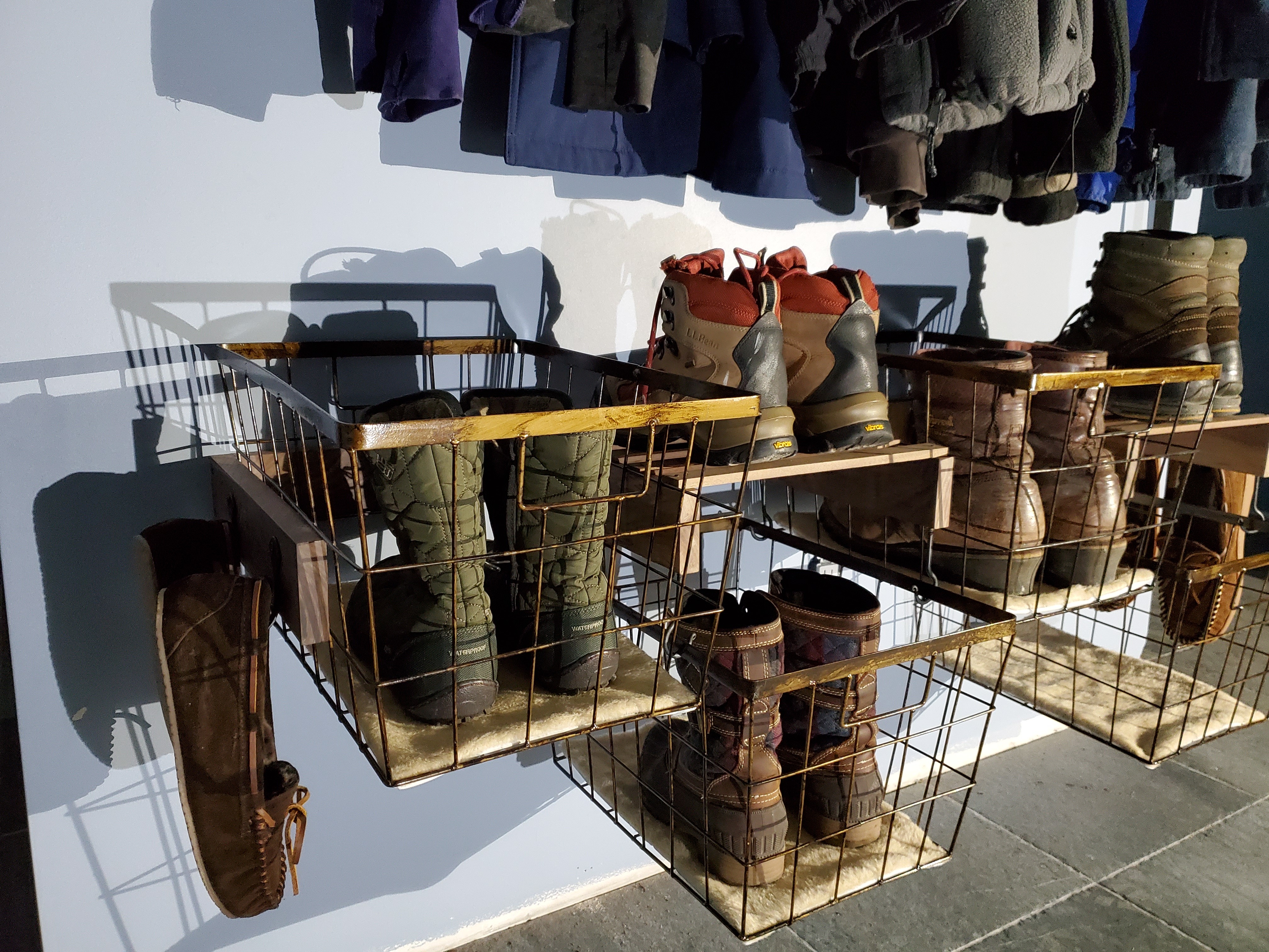 Mudroom Jacket and Boot Organizer : 7 Steps (with Pictures) - Instructables