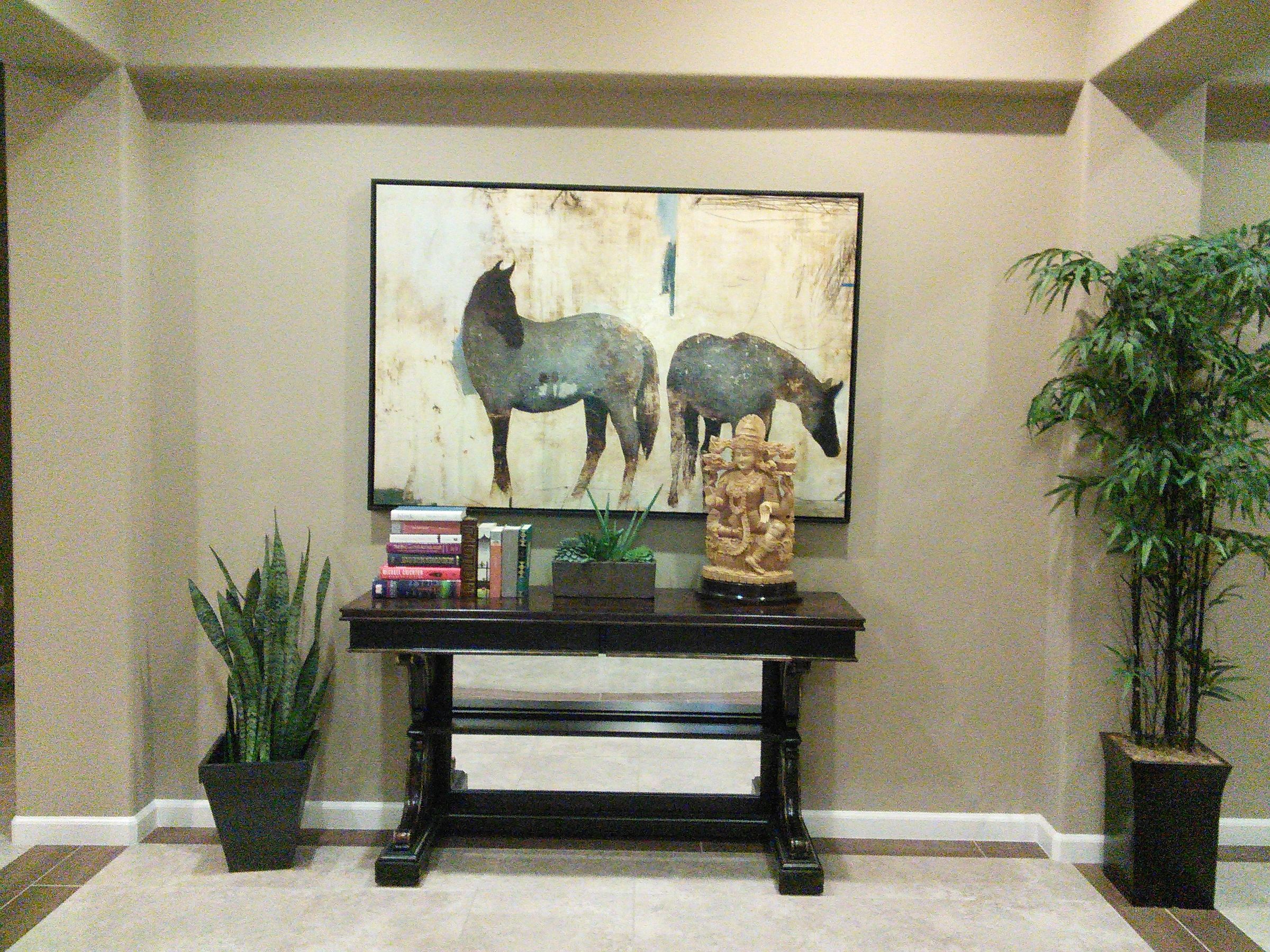 How to Add Character to a Plain Wall by Paint and Accessorizing : 3 ...