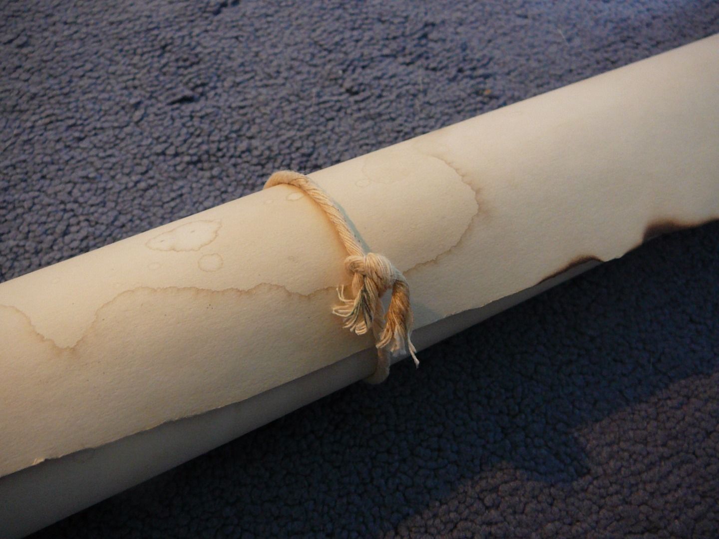 Skyrim Scroll Prop : 3 Steps - Instructables