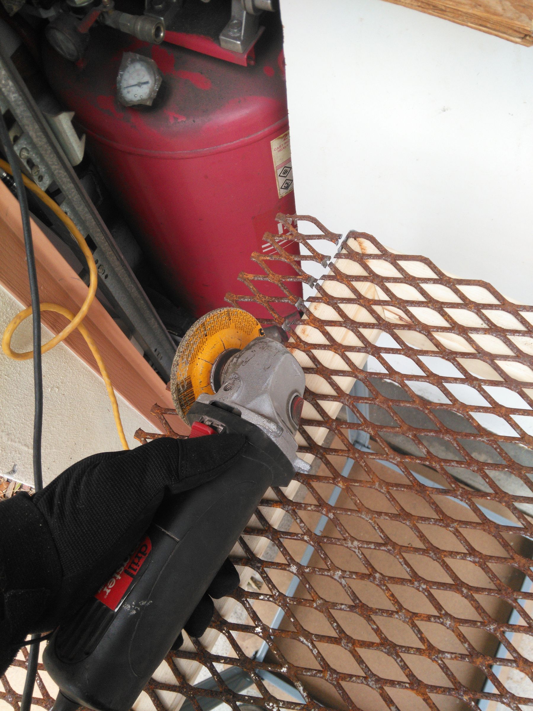 Up-Cycled Rolling Welding Station : 13 Steps (with Pictures ...