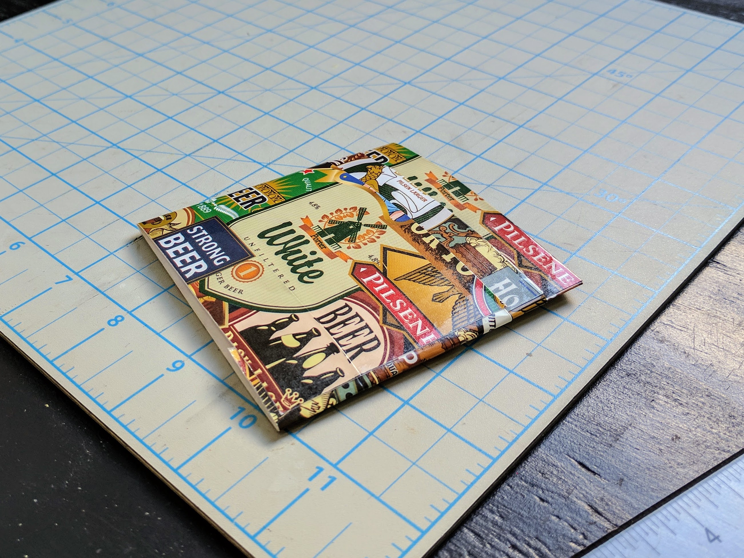 Minimalist Plastic Paper Wallet and Card Holder : 9 Steps (with ...