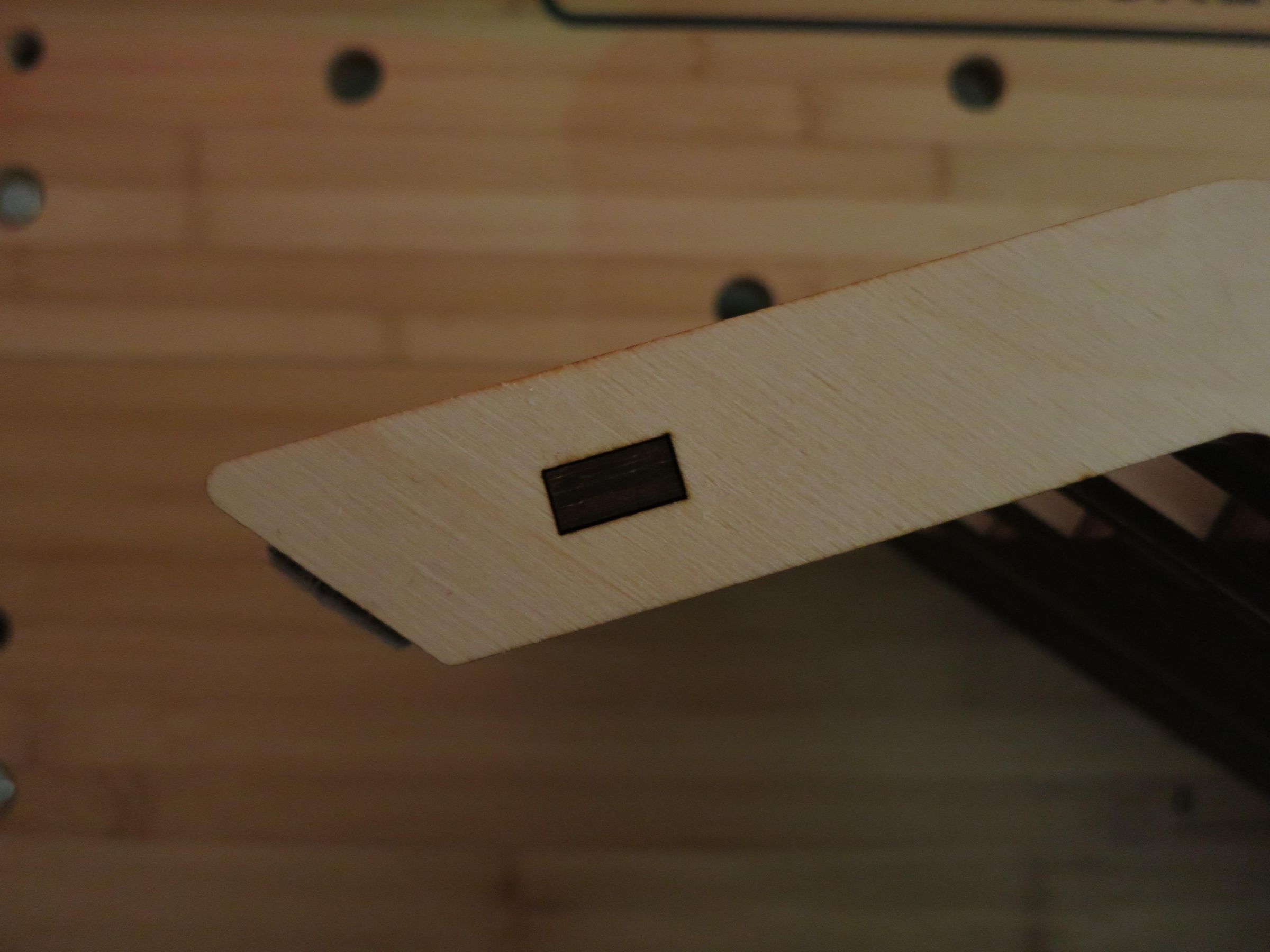 Layered Plywood Monitor Stand : 6 Steps (with Pictures) - Instructables