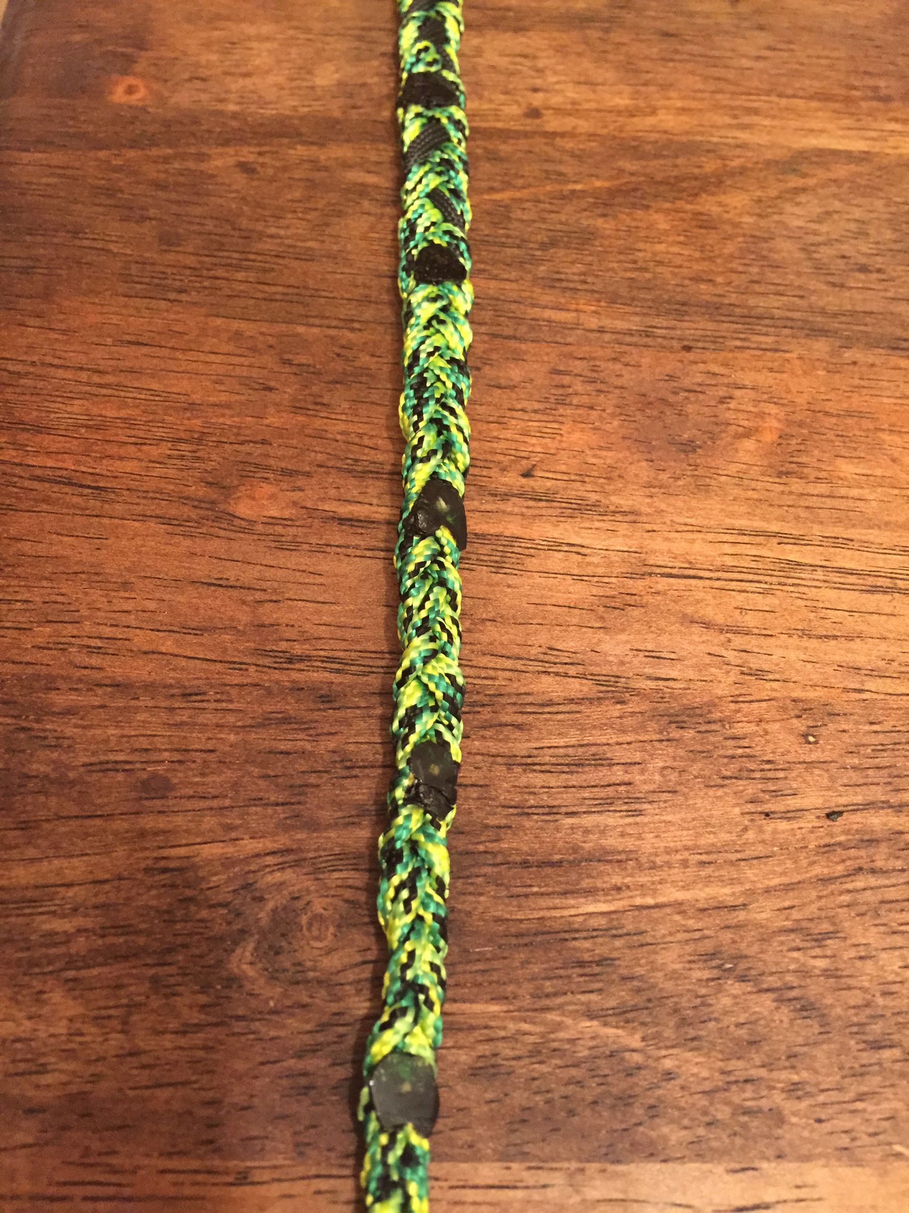 How to Make a Paracord "David's Sling" : 8 Steps (with Pictures ...