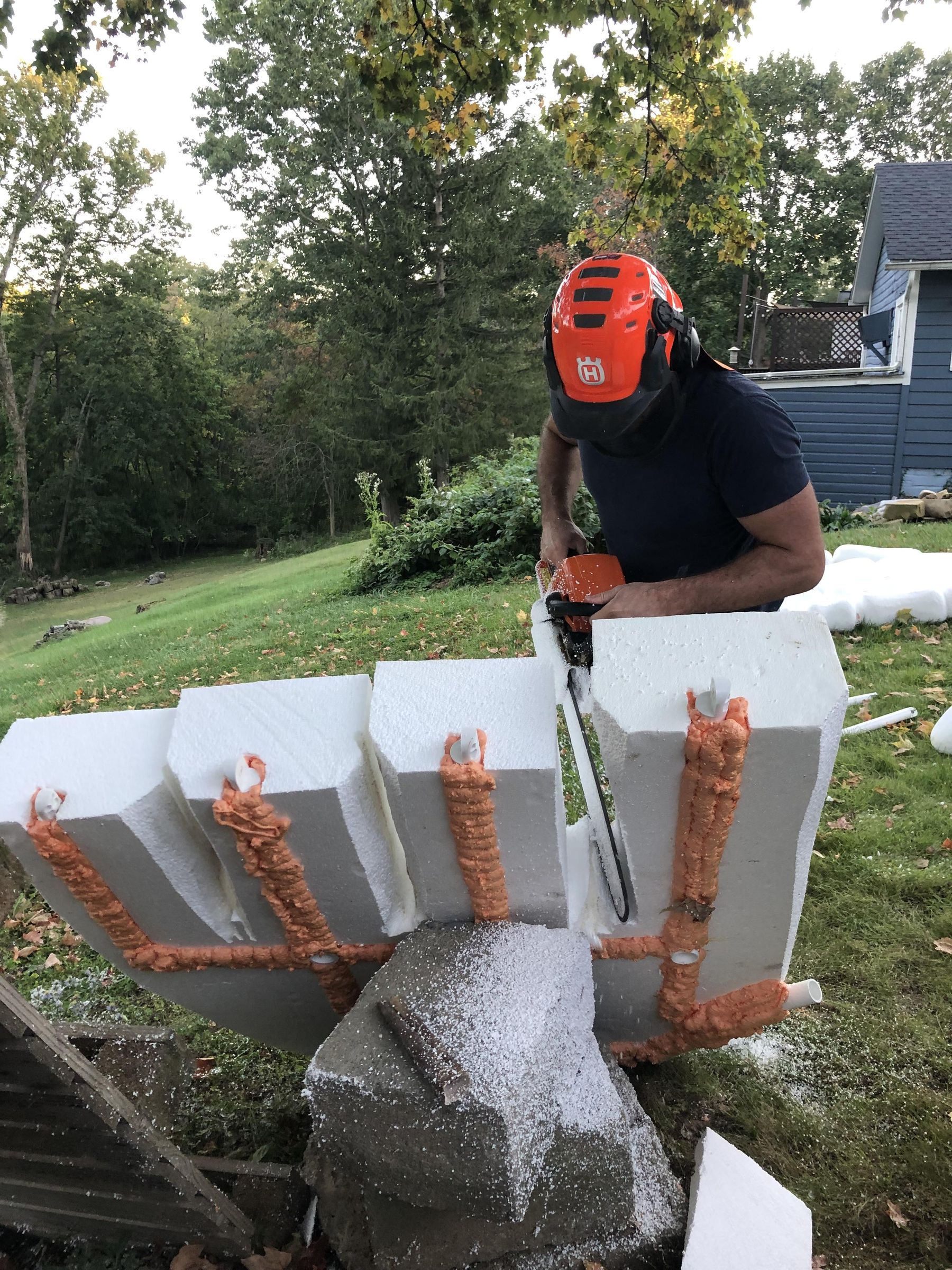 Over Sized Skeleton Breaking Out of My Home : 11 Steps (with Pictures ...
