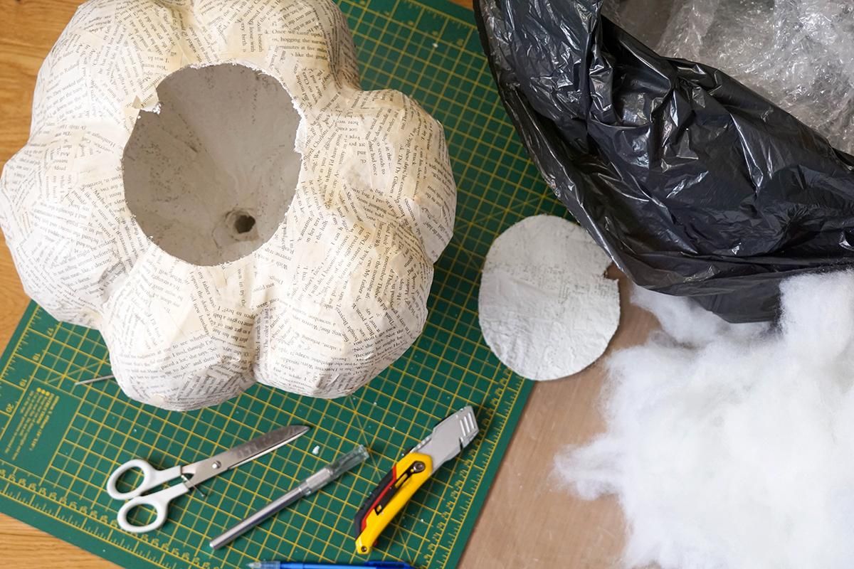 DIY Mod-Roc PUMPKIN ! | How to Make a Large Halloween Prop : 8 Steps ...